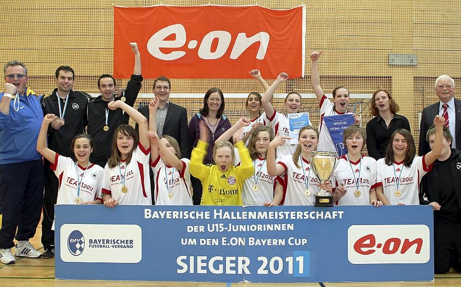 Kapitänin Kim Urbanek schießt JFG ans Ziel der Träume