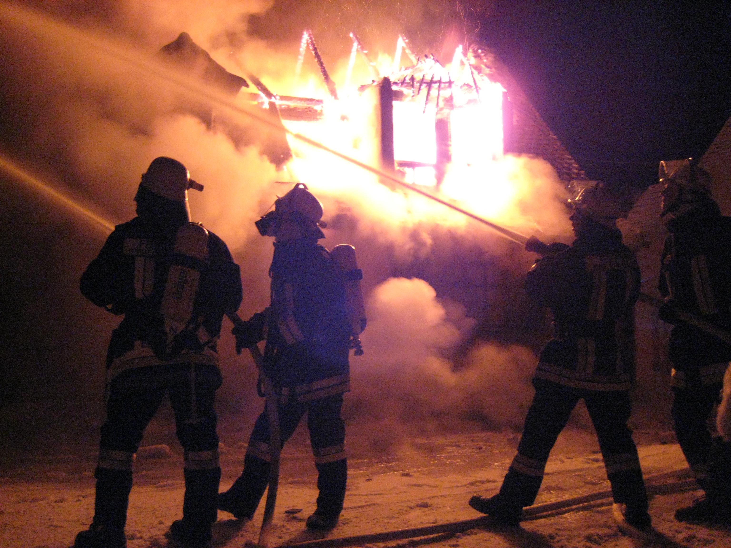 Löschen, bergen, retten, schützen: Alarm für die Brandschützer