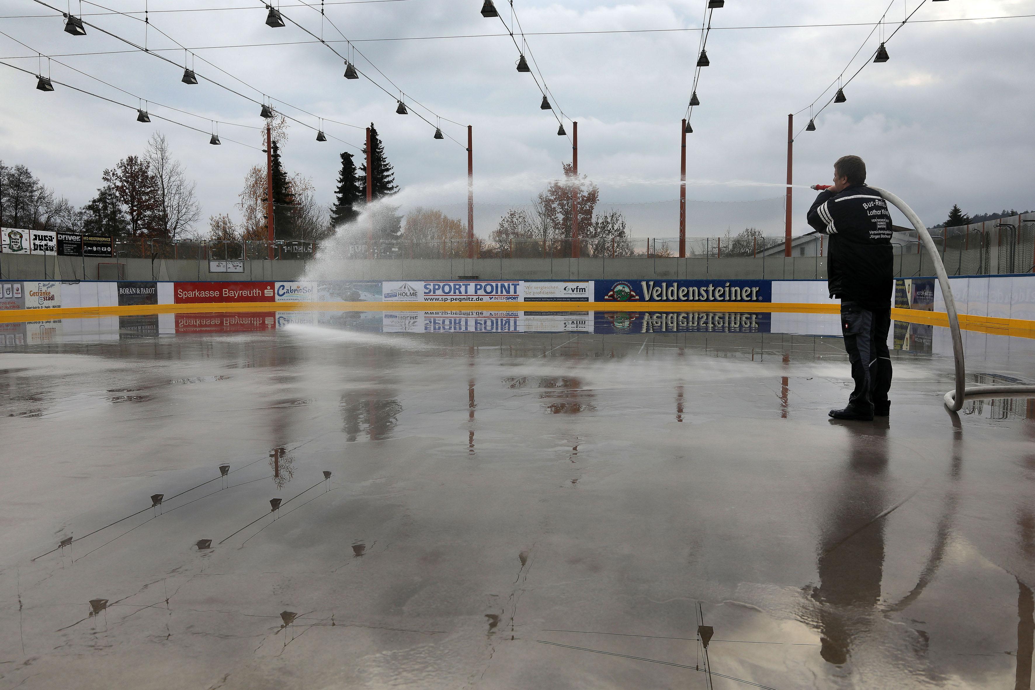 Pegnitz und sein Eisstadion - zwischen Nostalgie und Verzweiflung