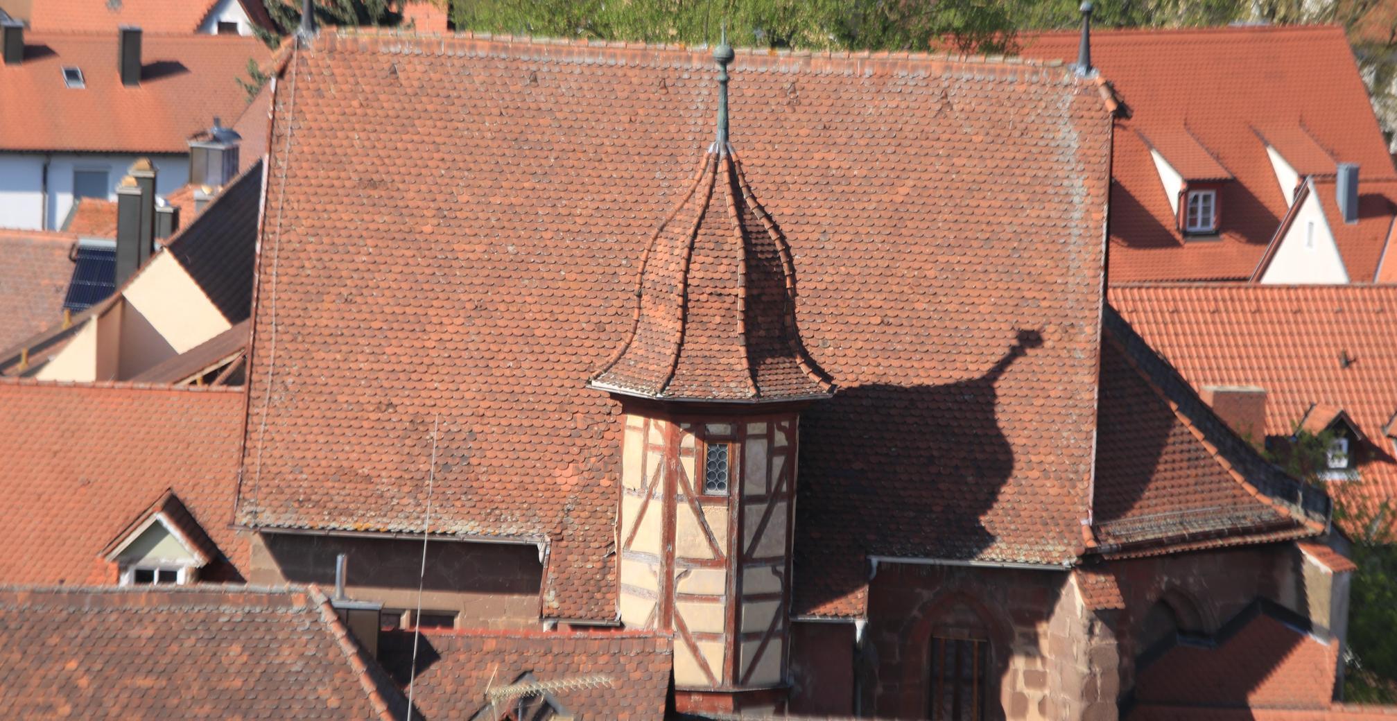 Klosterchor und Historische Stadtbibliothek Bad Windsheim sind Denkmal ...