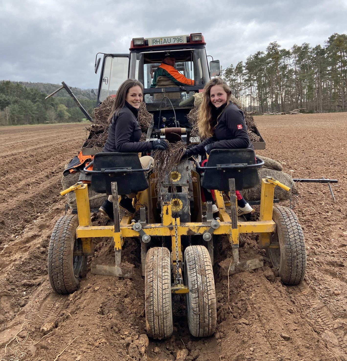 Spargelprinzessin Julia Walther: Gummistiefel statt Krone
