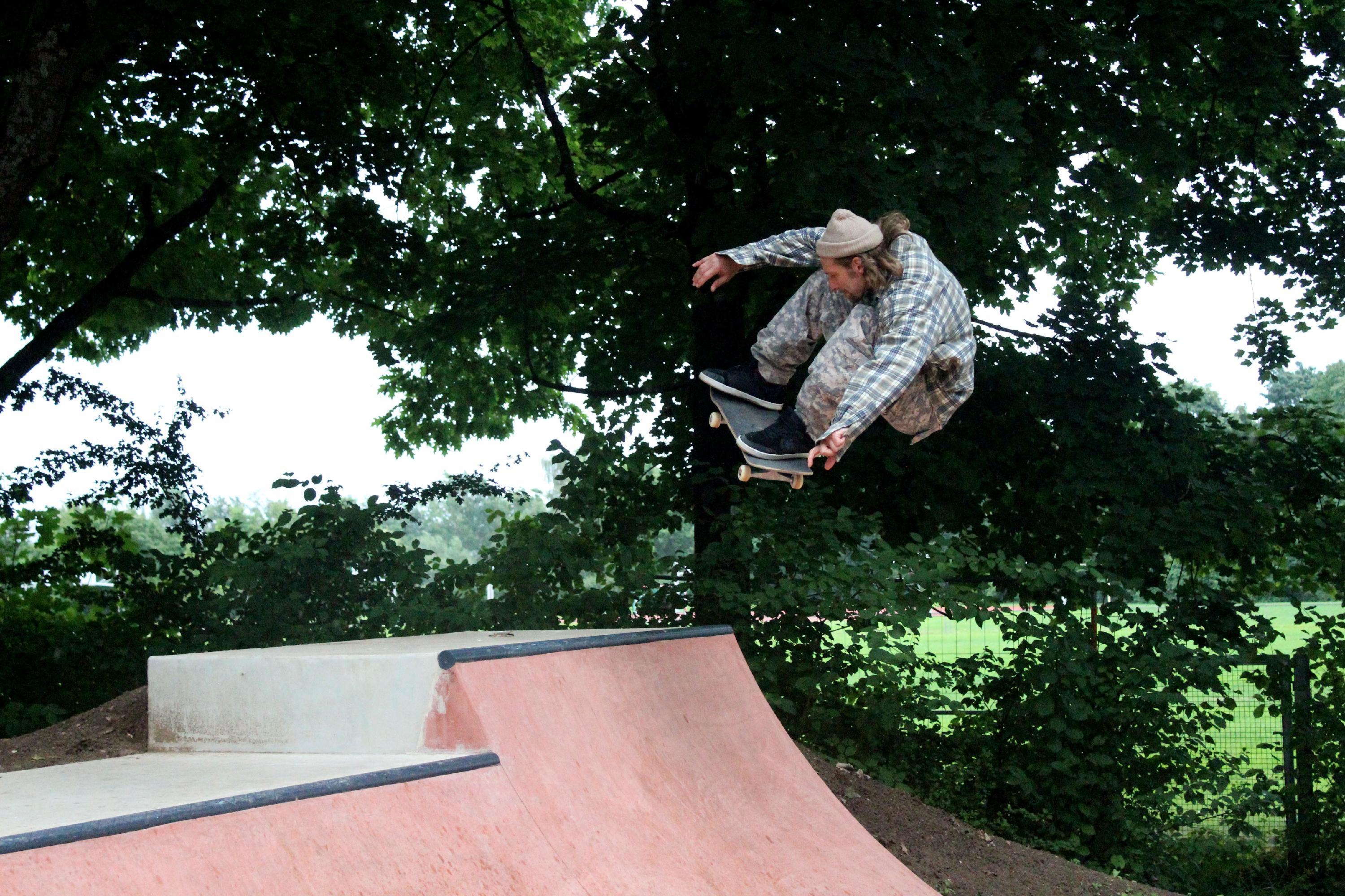Skatepark auf Forchheimer Sportinsel eröffnet: Weltmeister zu Gast