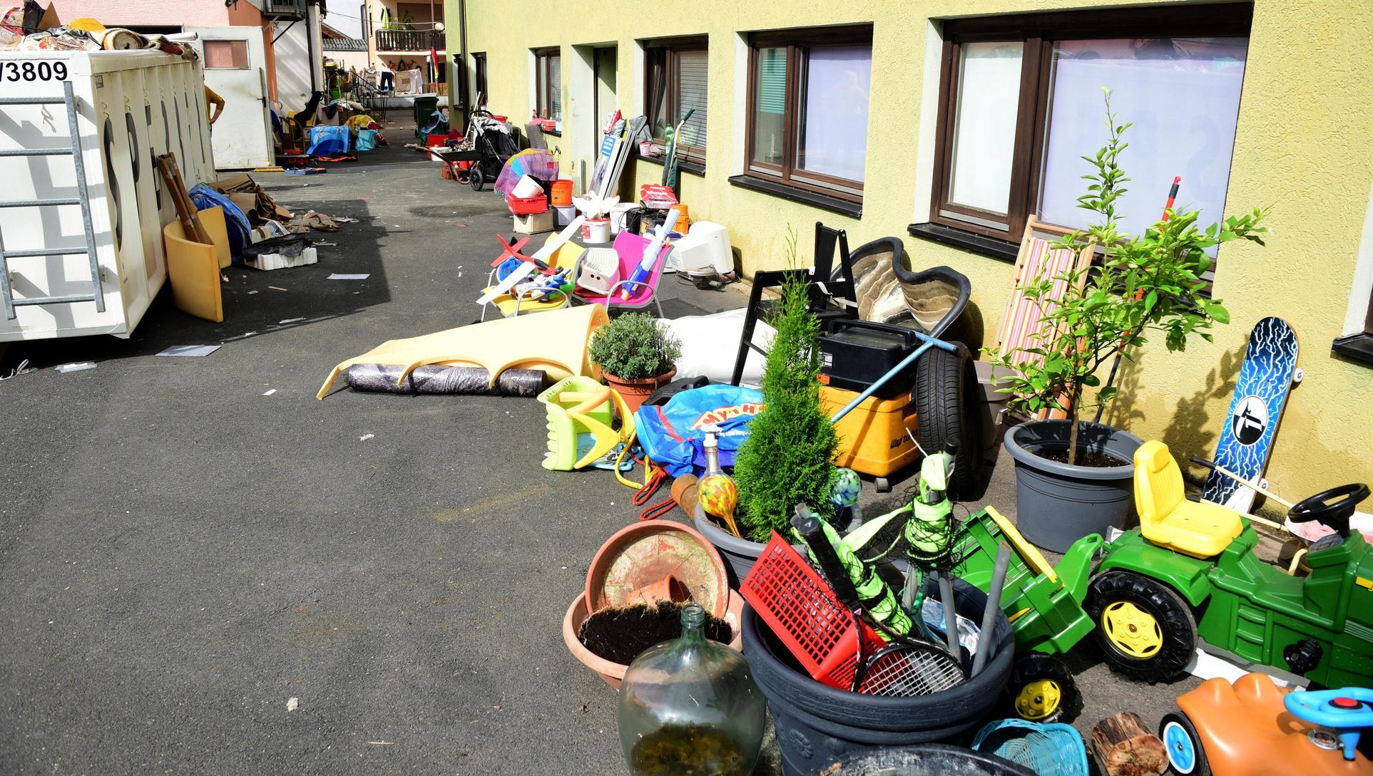 Das Hochwasser hat in Wilhermsdorf tiefe Spuren hinterlassen