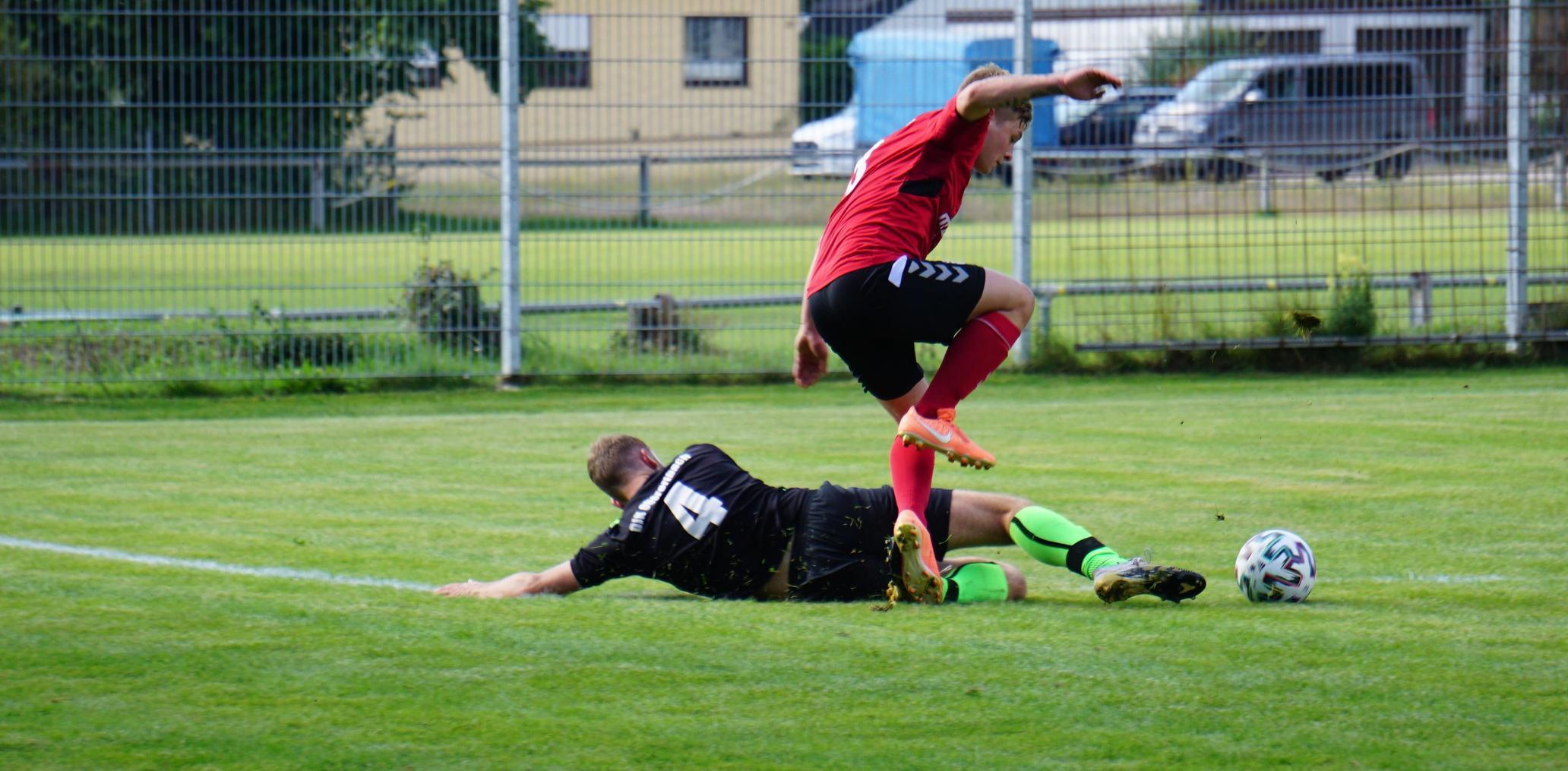 Corona, Bratwürste und eine umstrittene WM: Kreisspielleiter Markus ...
