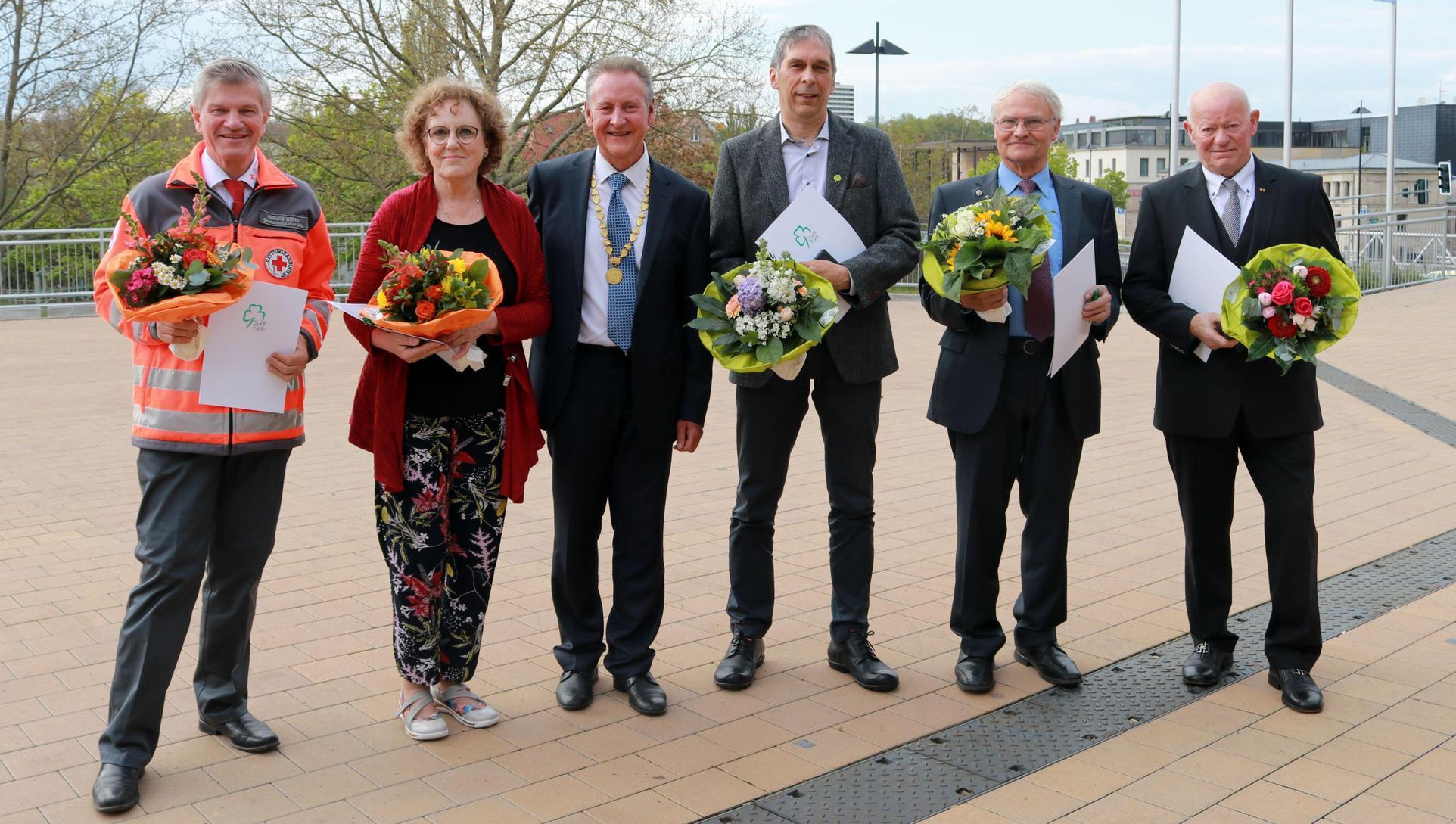 Stadt Fürth verleiht fünf Goldene Kleeblätter
