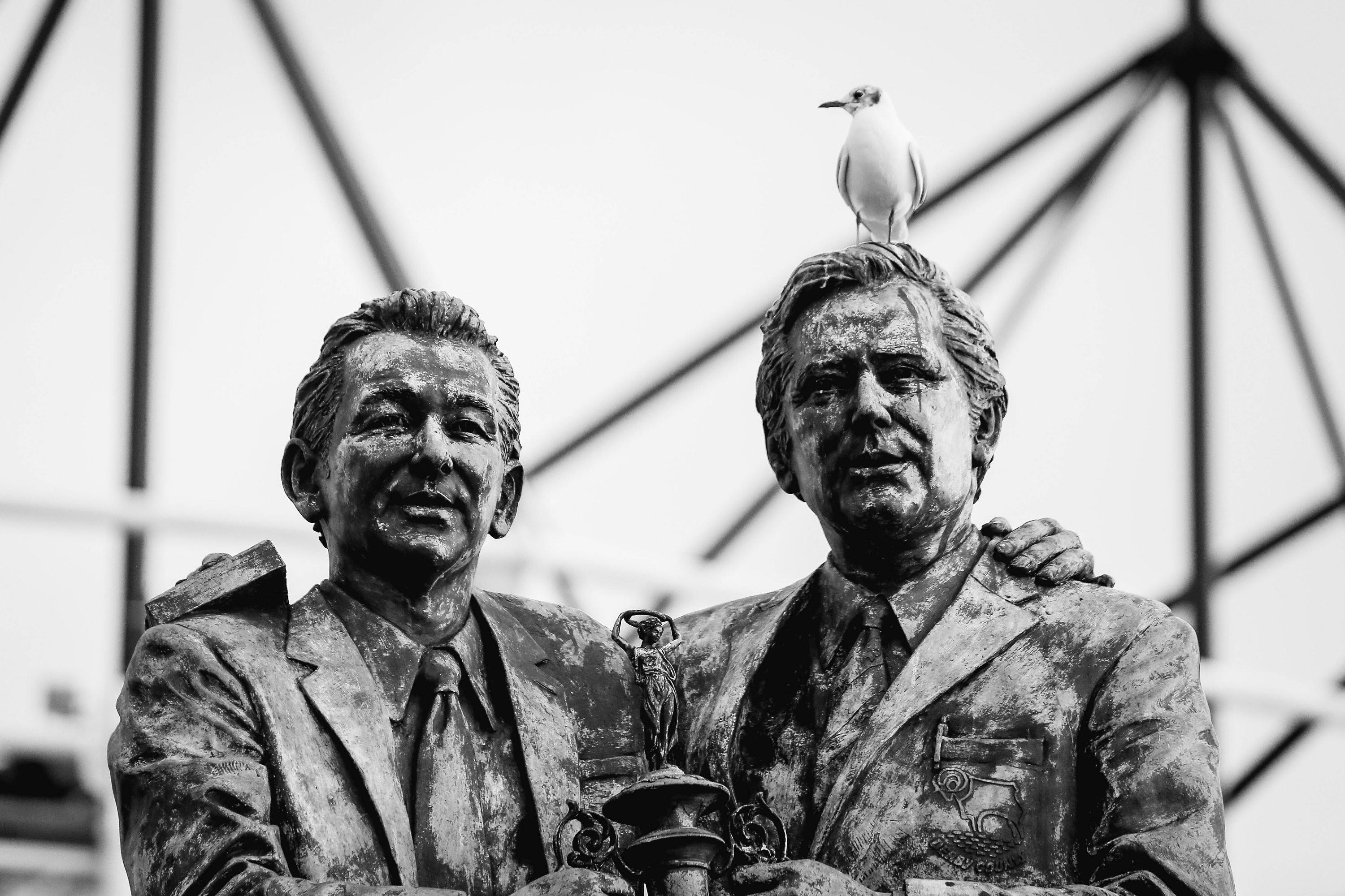 Auf dem Friedhof der großen englischen Meistertrainer - und zum Glück ...