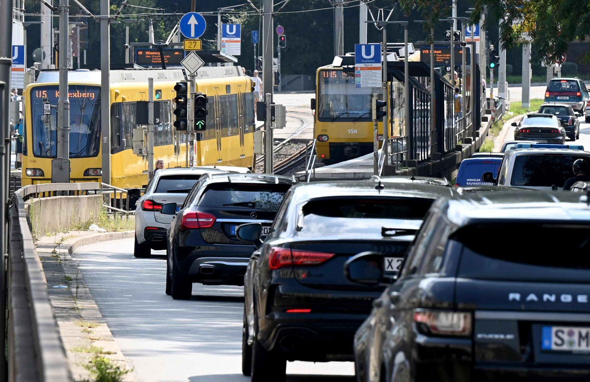 Auto, Bus oder Bahn: Wonach treffen Menschen ihre Wahl?