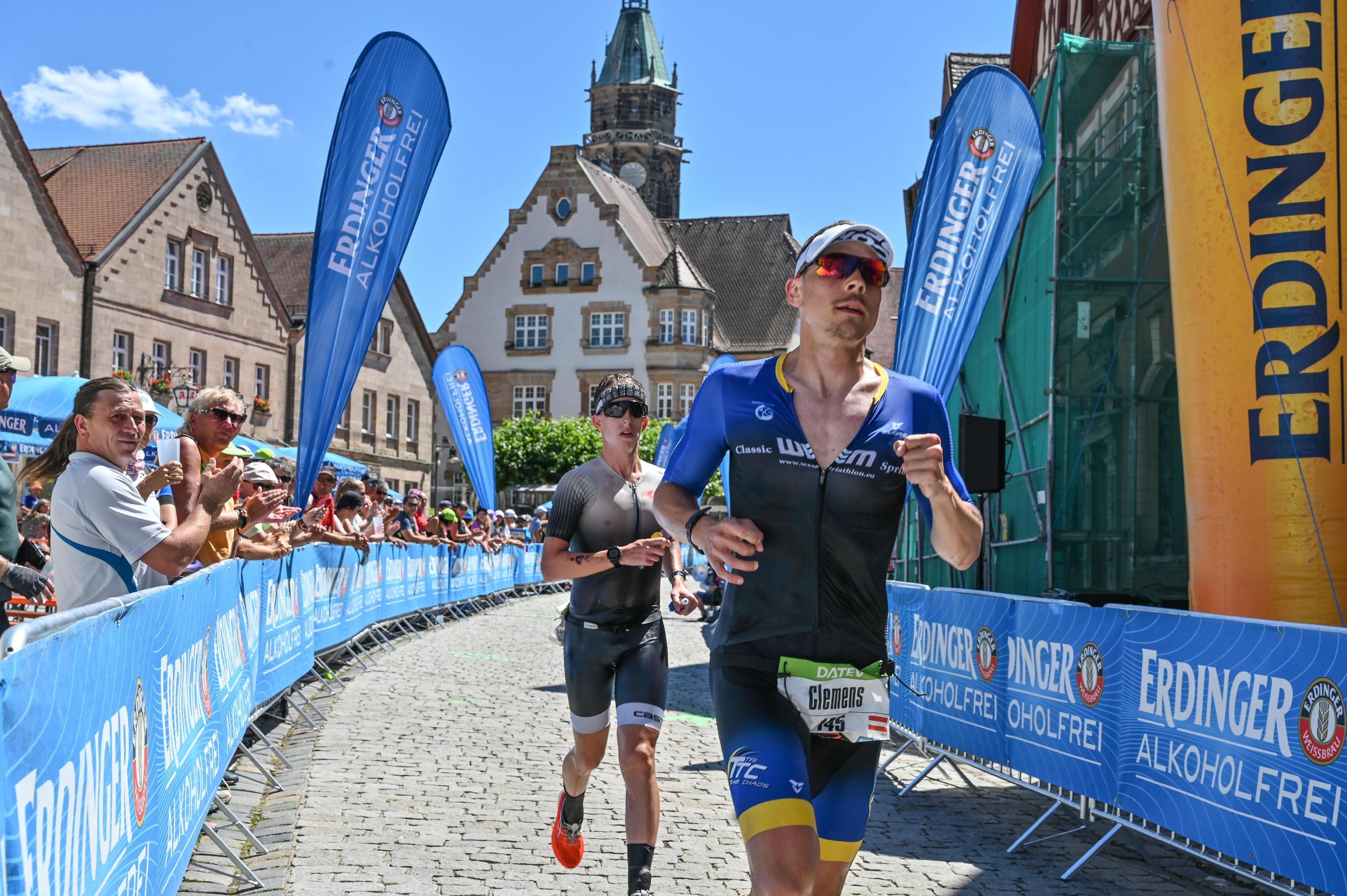 Schmerzen und Zieljubel: Die Bilder von der finalen Etappe beim ...