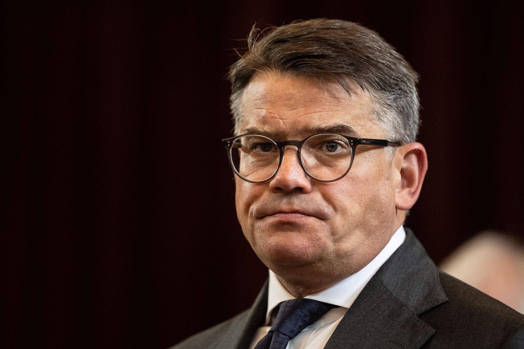 Boris Rhein: Enormer Schaden für die documenta