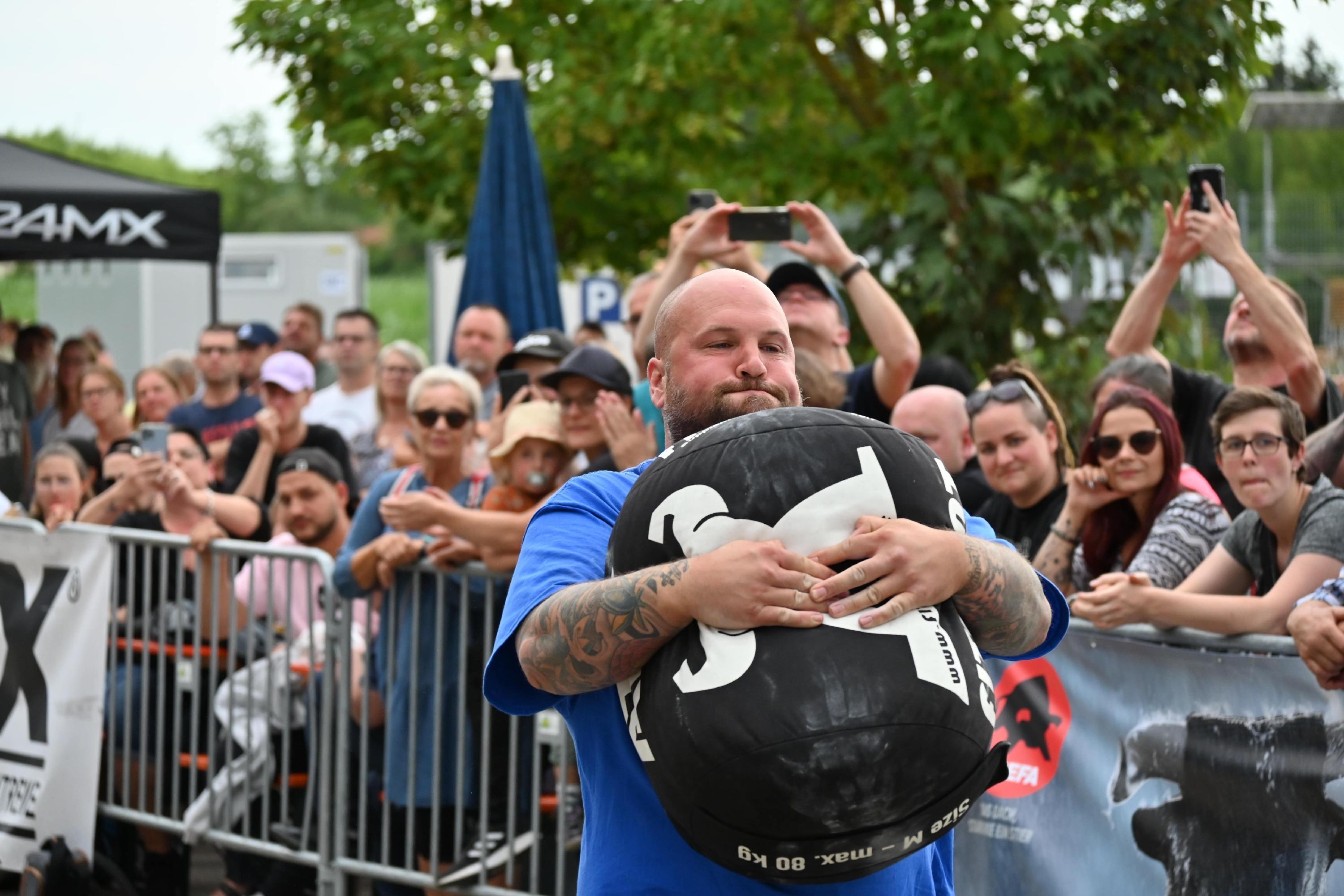 Dominik Auth will an der Deutschen Strongman-Meisterschaft teilnehmen