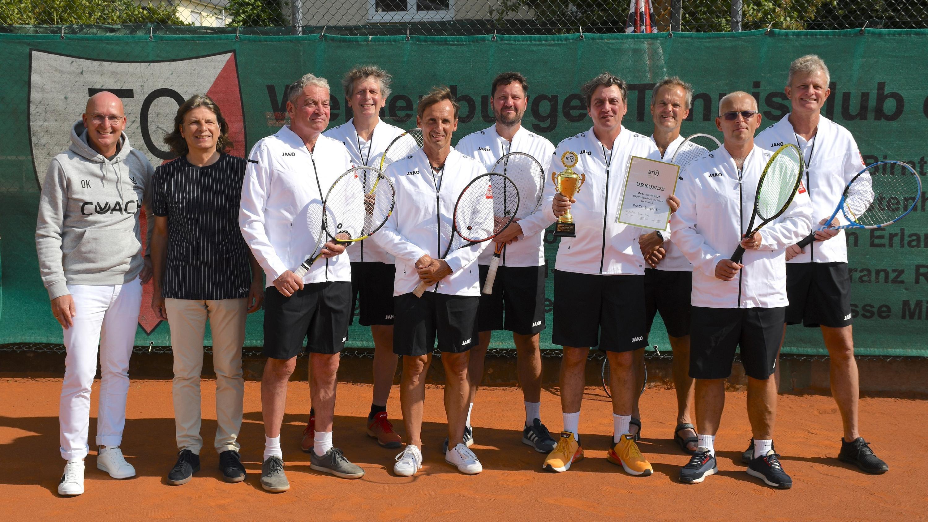 Ab in die Regionalliga: Riesenerfolg für die Weißenburger Tennis-Oldies