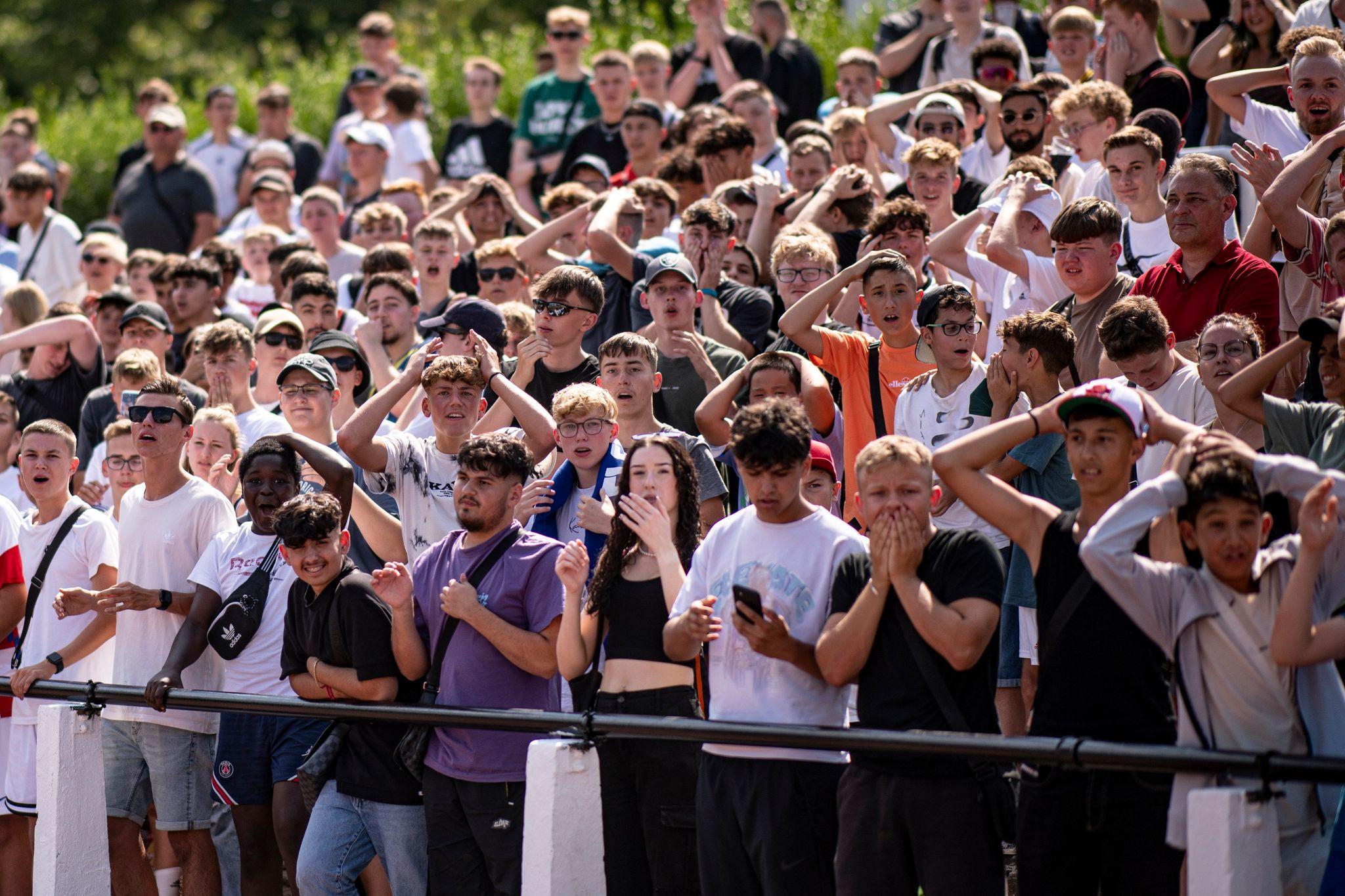 neues-fan-erlebnis-social-media-stars-im-vordergrund-sport-nordbayern