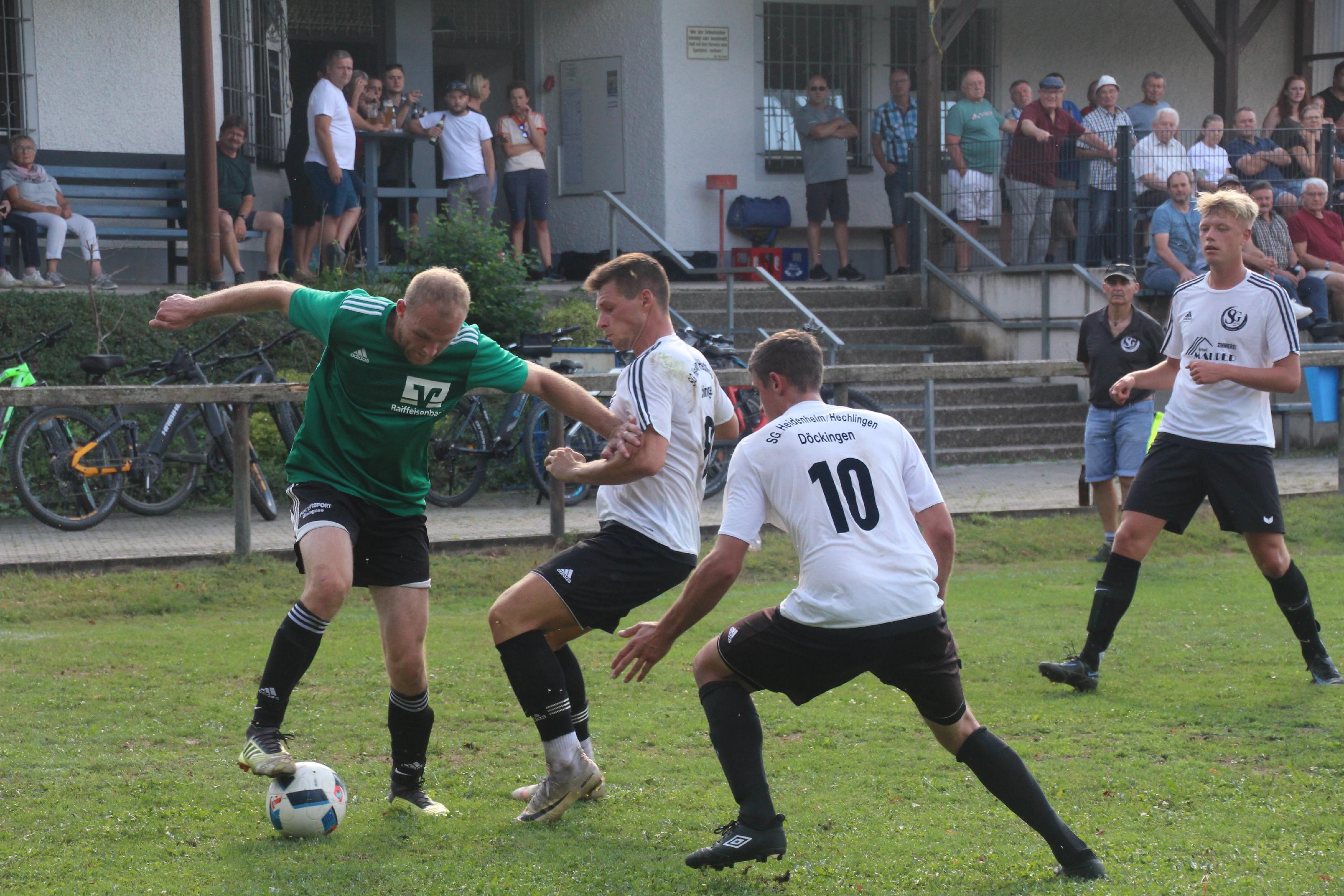 Daniel Ebert hält alles: SG Heidenheim ringt die SG Gnotzheim nieder