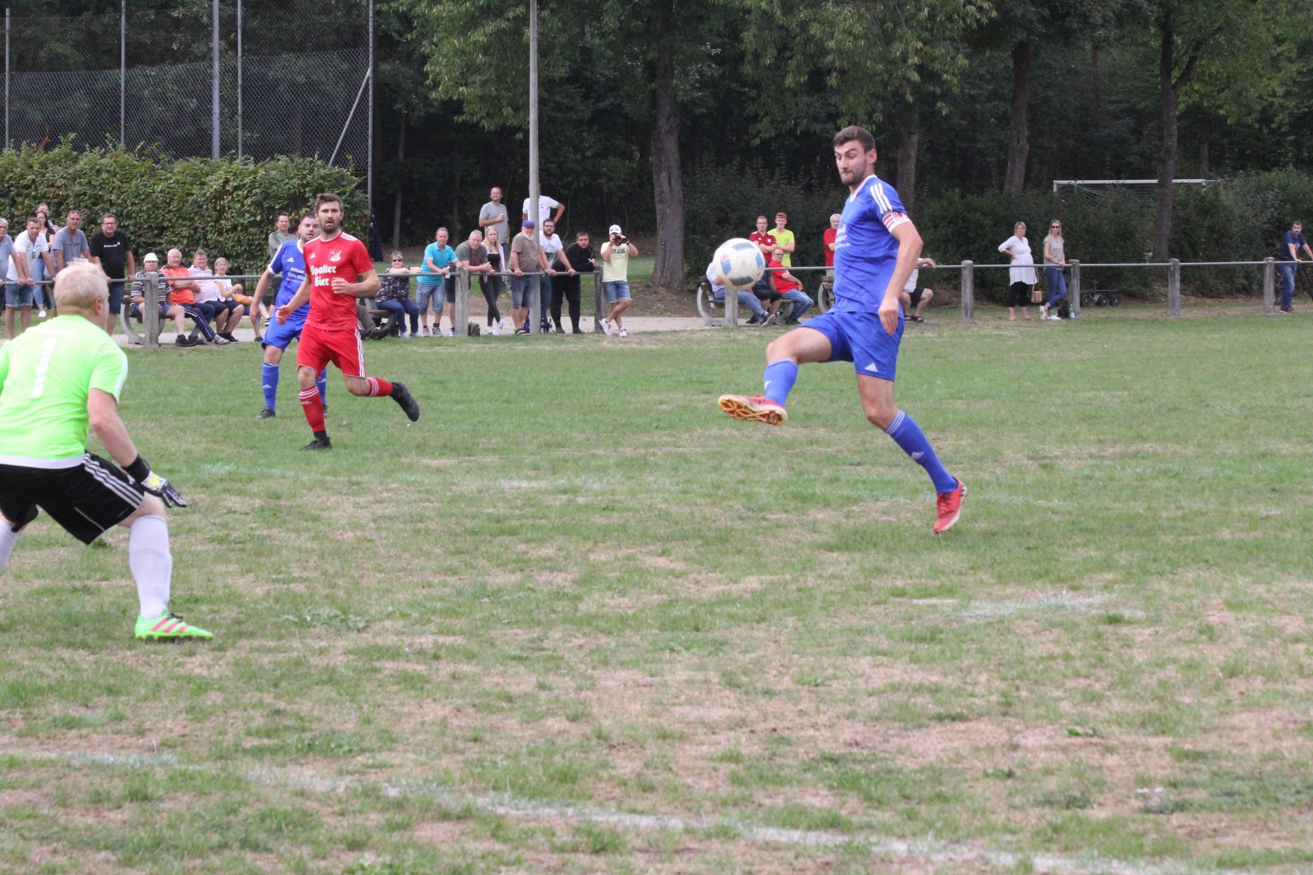 Ramsberg/St. Veit gegen Cronheim - das Landkreisduell in Bildern