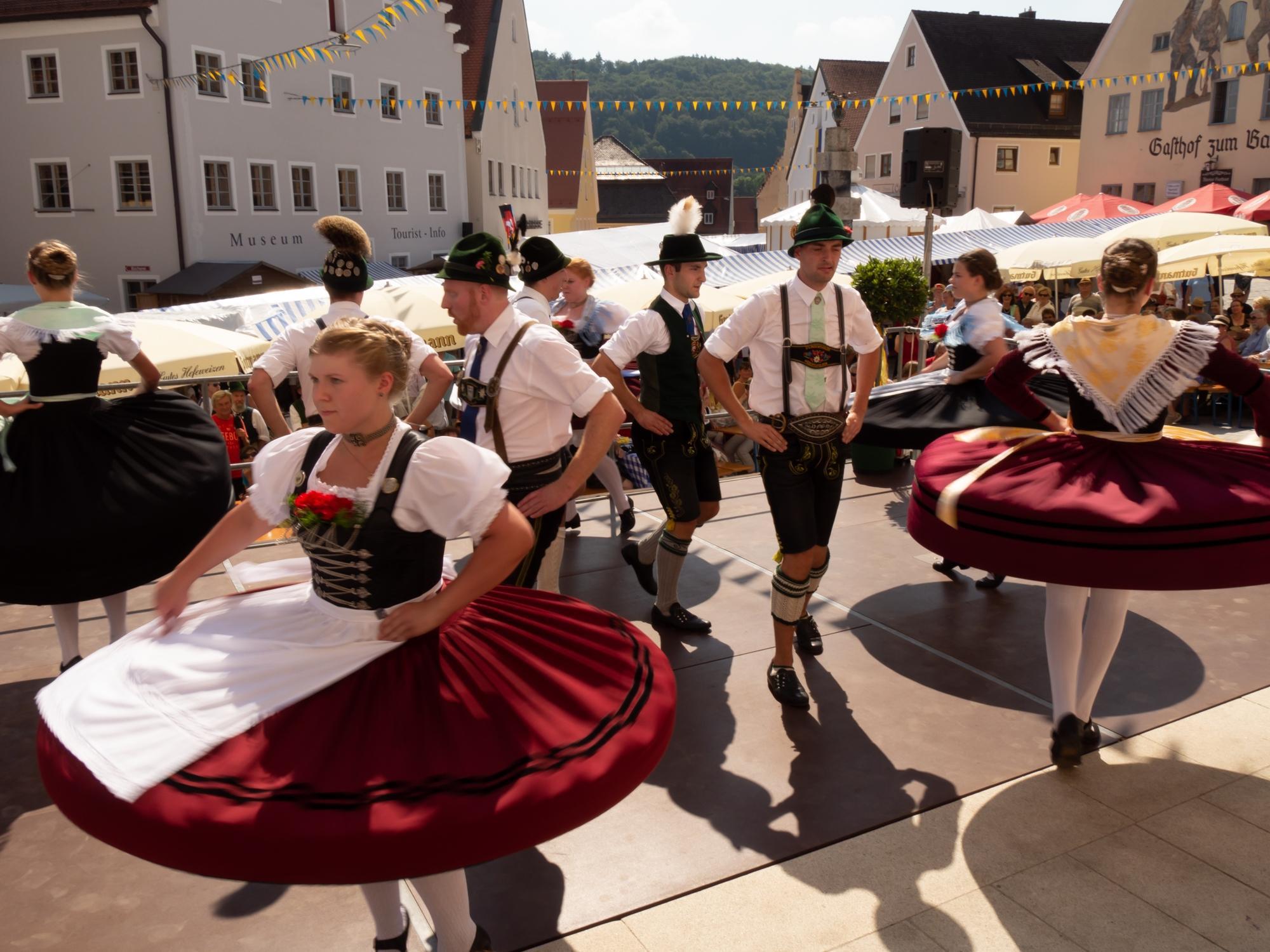 Tanz, Musik und lebende Werkstätten: Das ist auf dem 29. Gredinger ...
