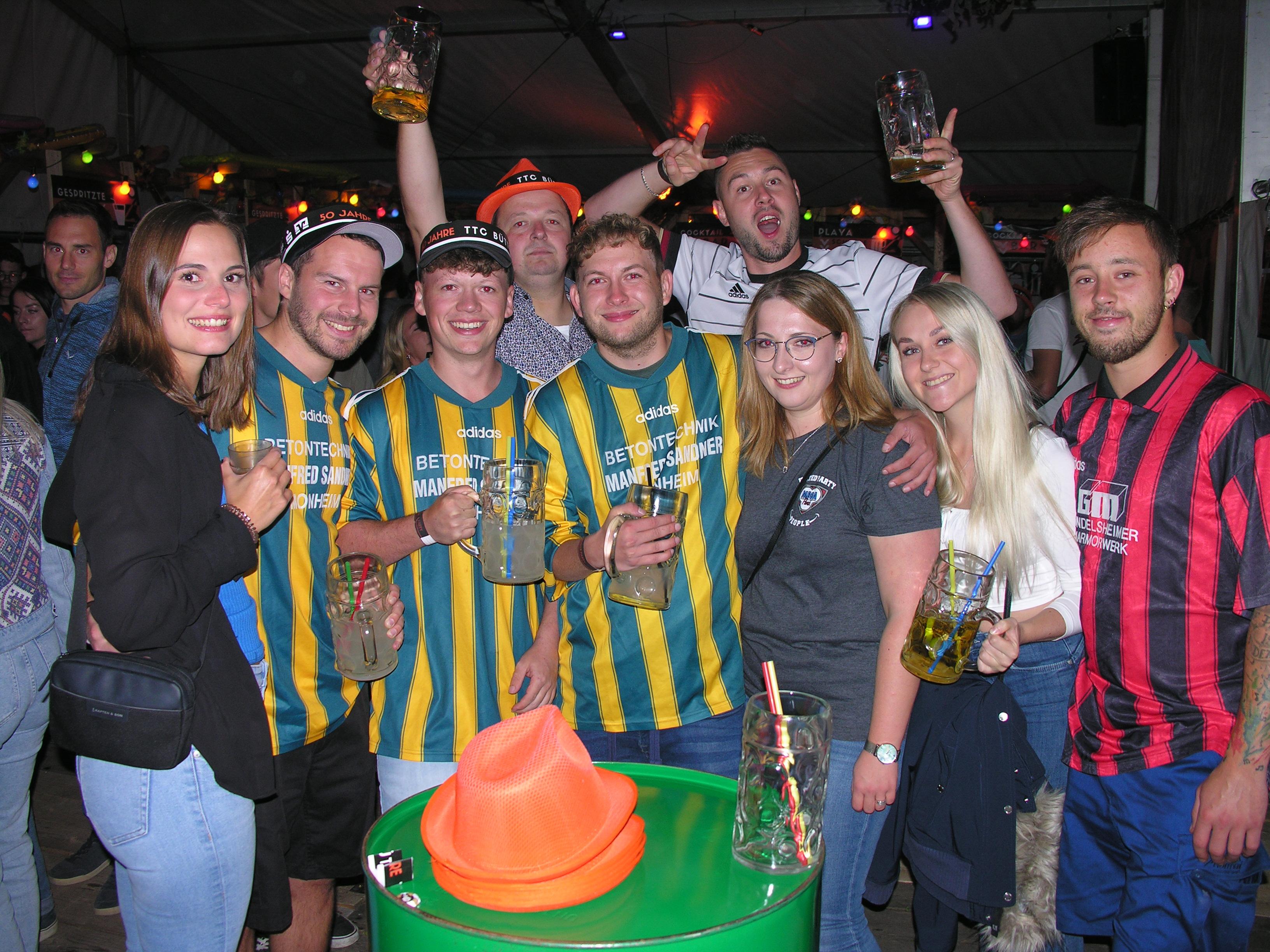 50 Jahre TTC Büttelbronn: Fotos von der legendären Malle-Party