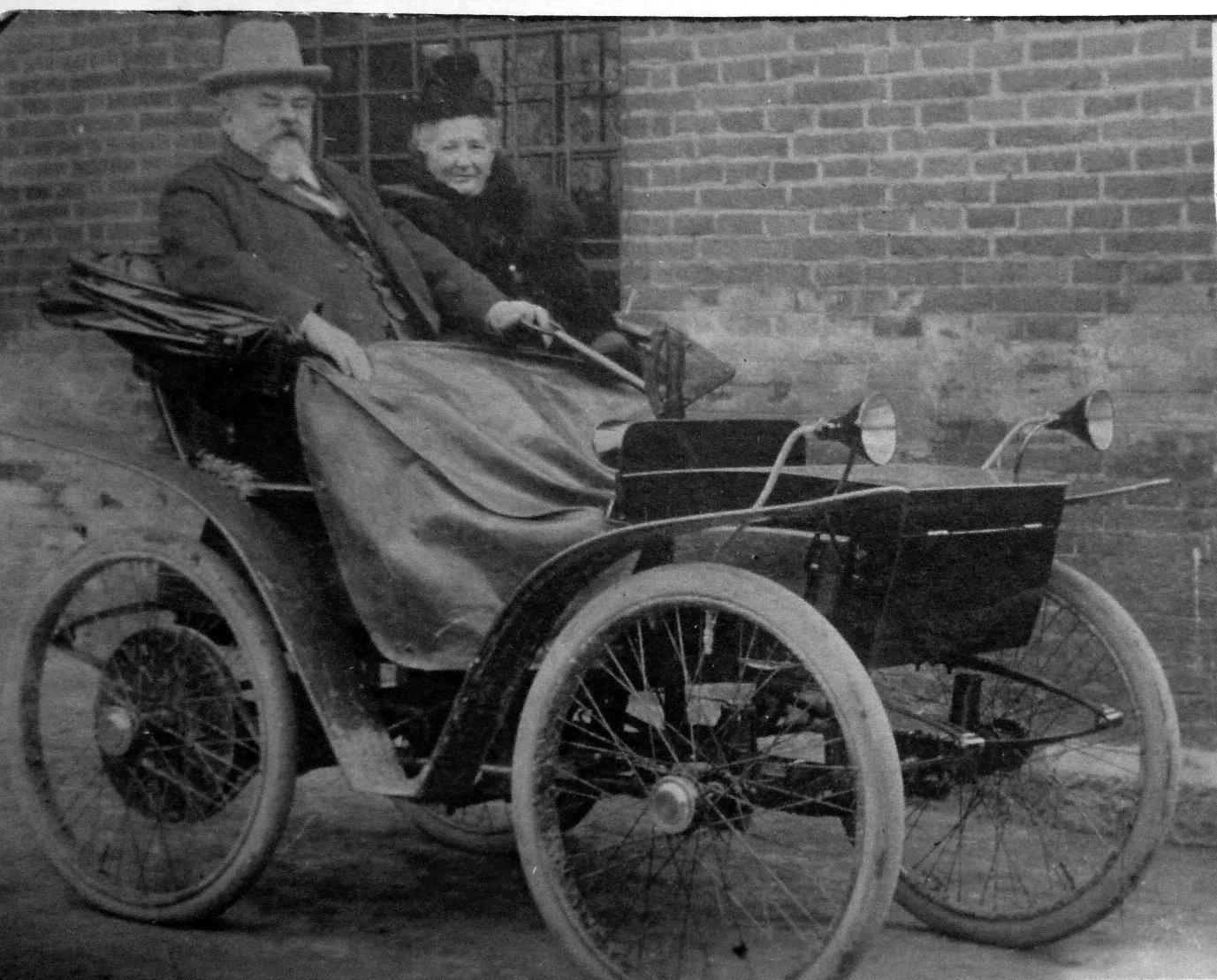Zurück in die Zukunft: Die Geschichte der E-Mobilität