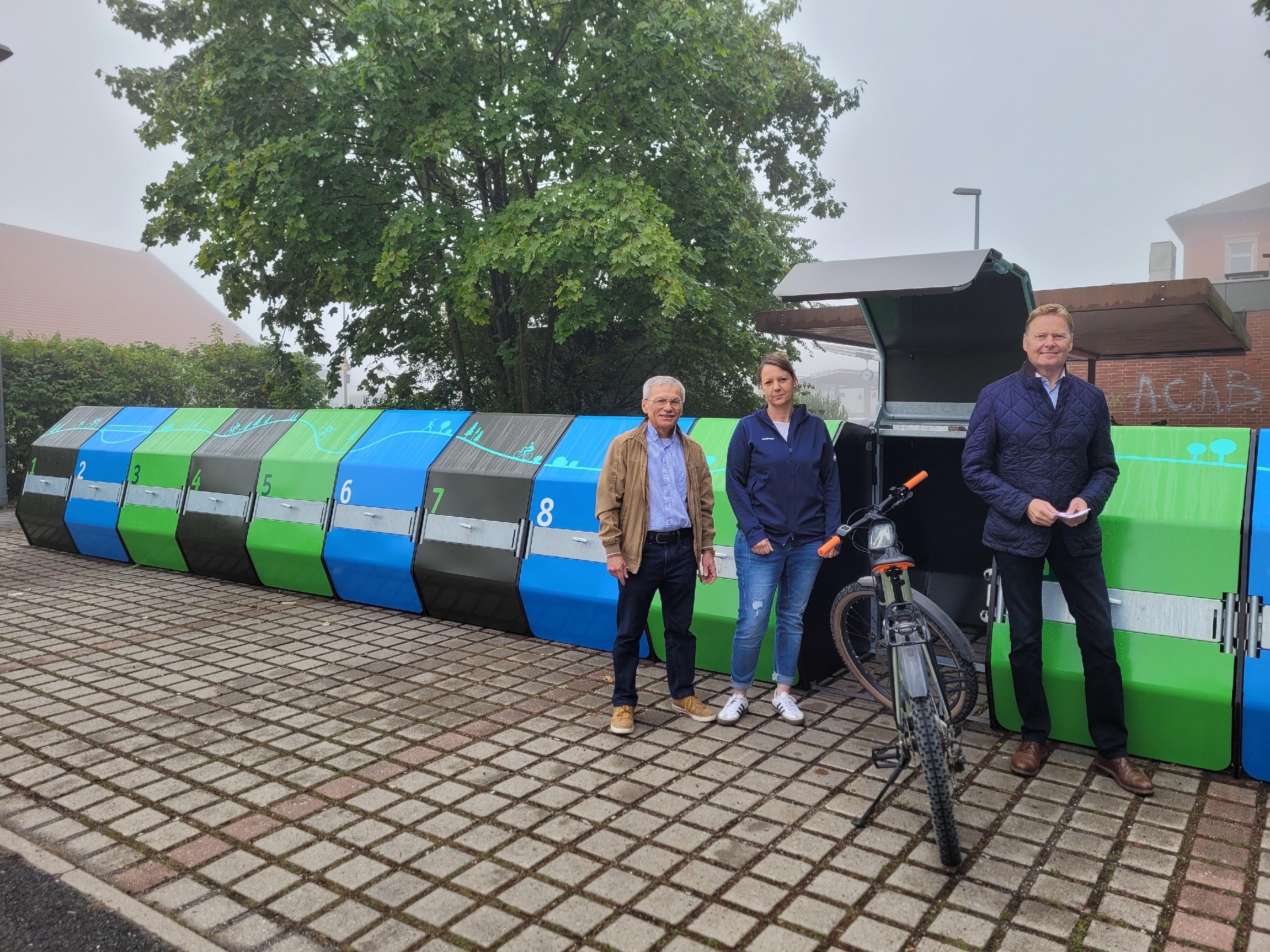 Mietbare Fahrrad-Garagen für den Neuhauser Bahnhof