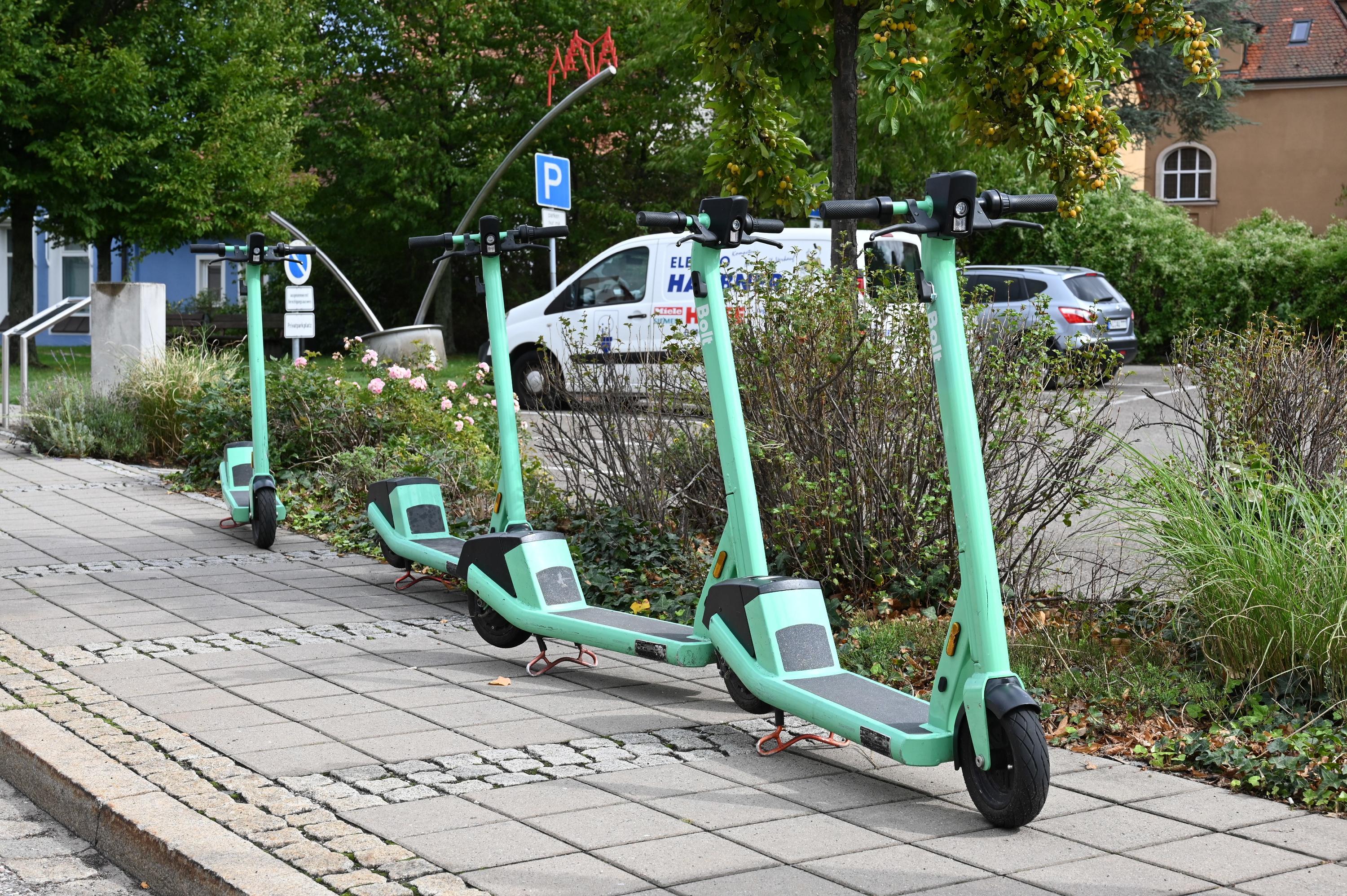 Alarm auf dem Schulhof und viel Offenheit: So liefen die ersten E ...