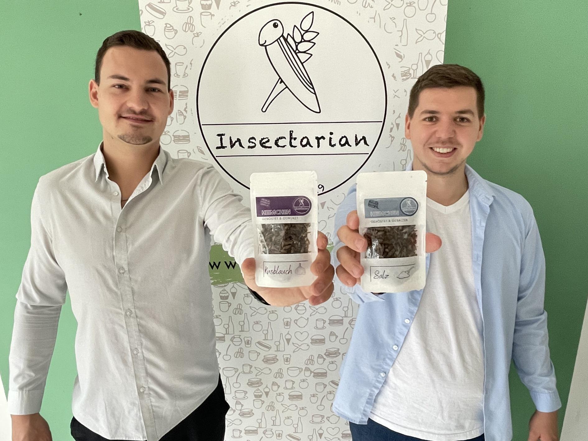 Fürther Startup tischt auf: Geröstete Grillen mit Salz oder Knoblauch