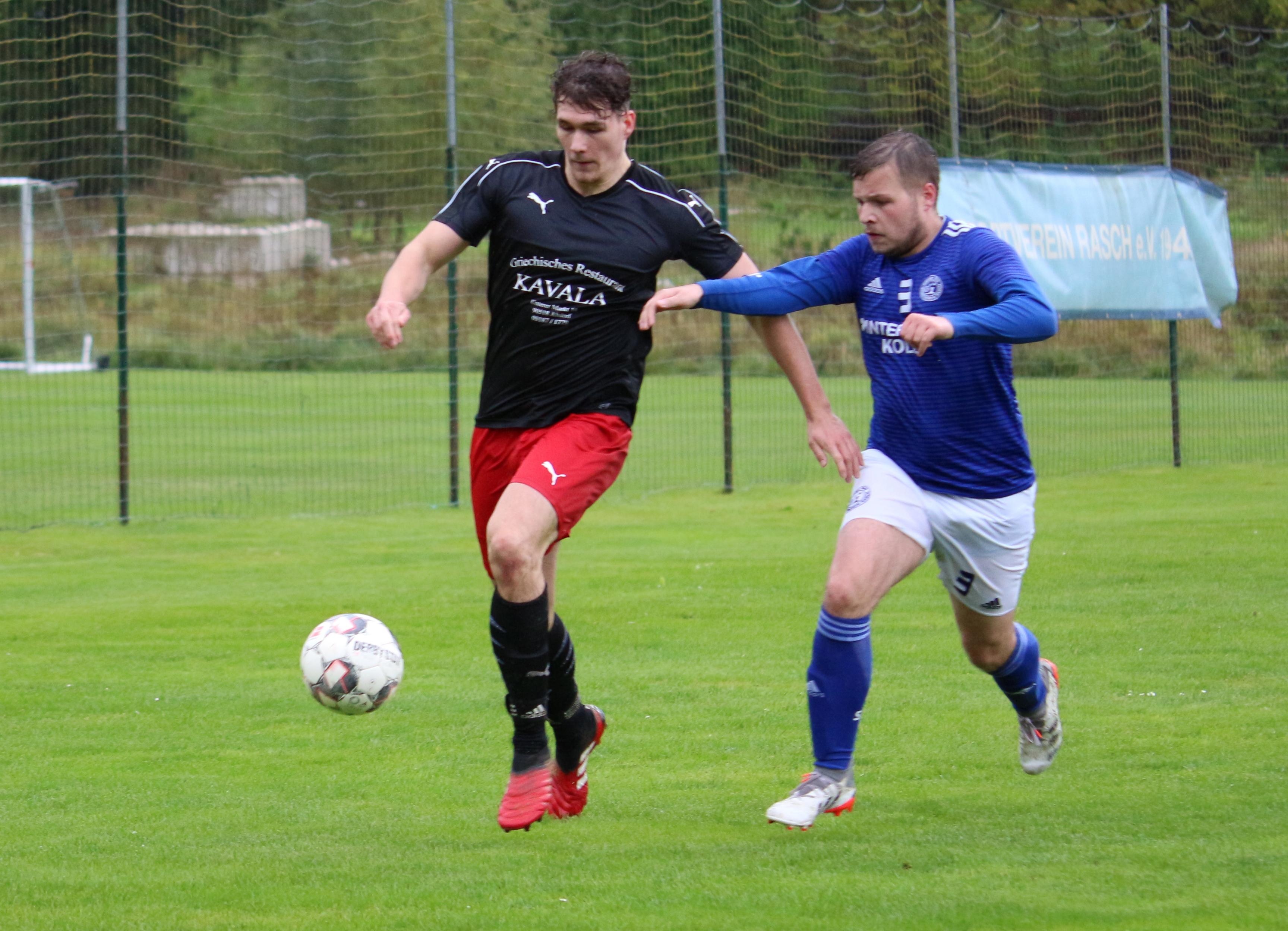 SV Rasch holt einen Punkt im Derby, Fischbach geht gegen Falke unter