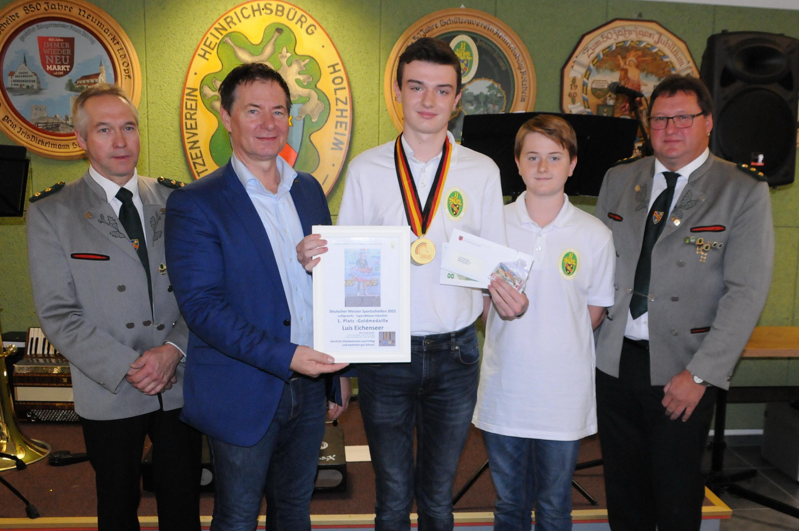 Heinrichsbürg Holzheim hat einen deutschen Meister in seinen Reihen