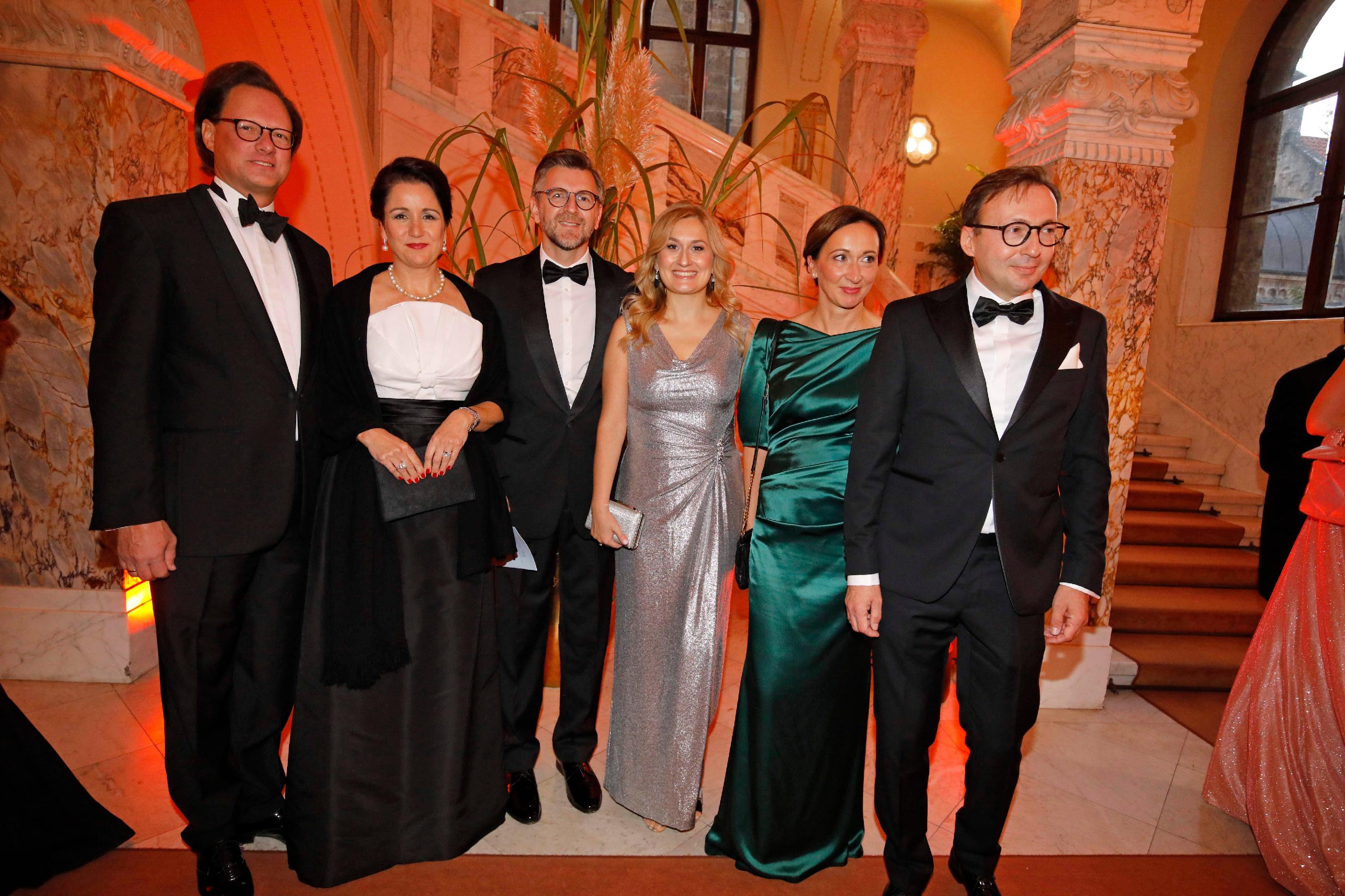 Walzer und Foxtrott: Beim Juristenball wurde wieder getanzt