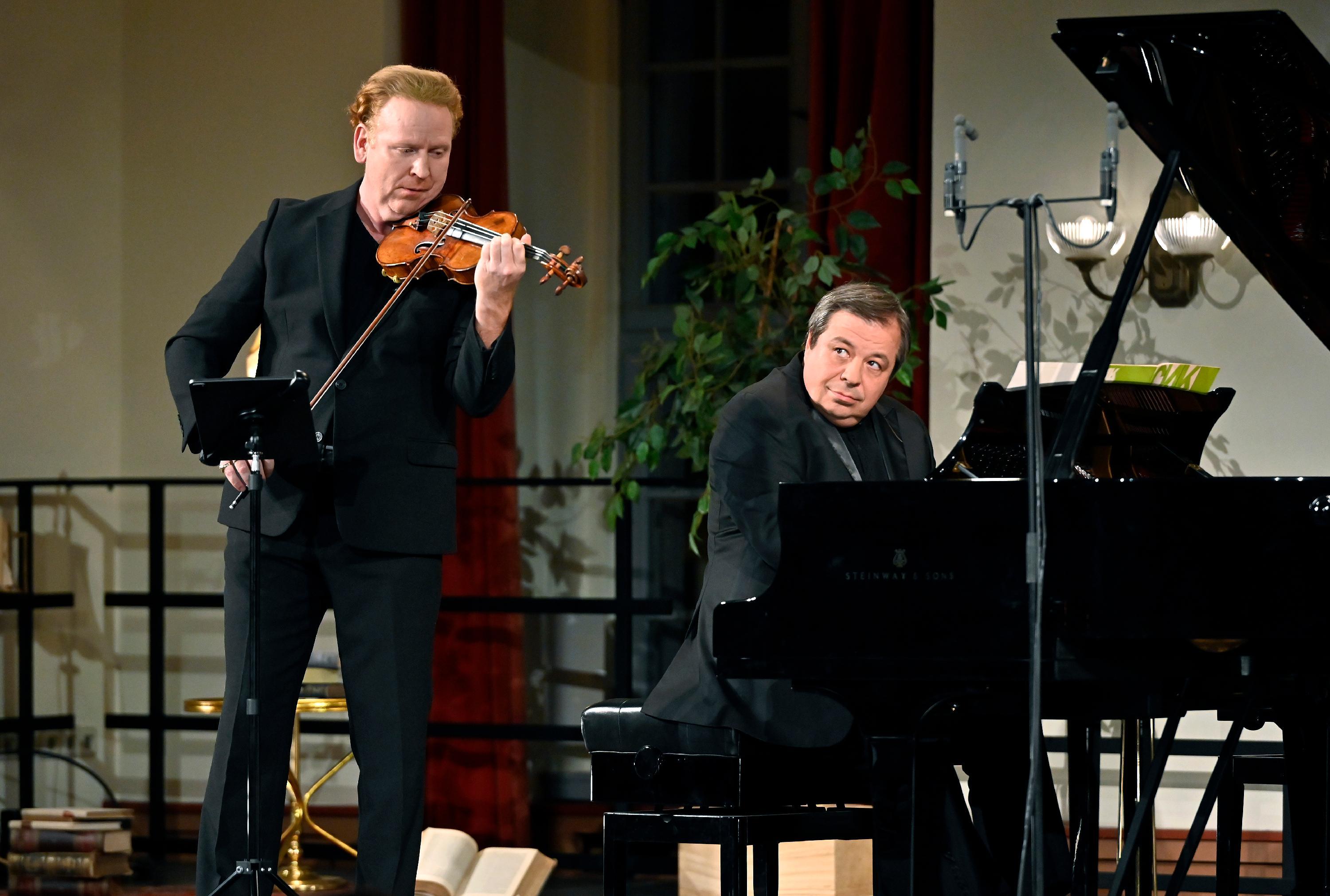 Daniel Hope und Alexey Botvinov begeisterten beim GVE-Konzert im Erlanger Redoutensaal | nn.de