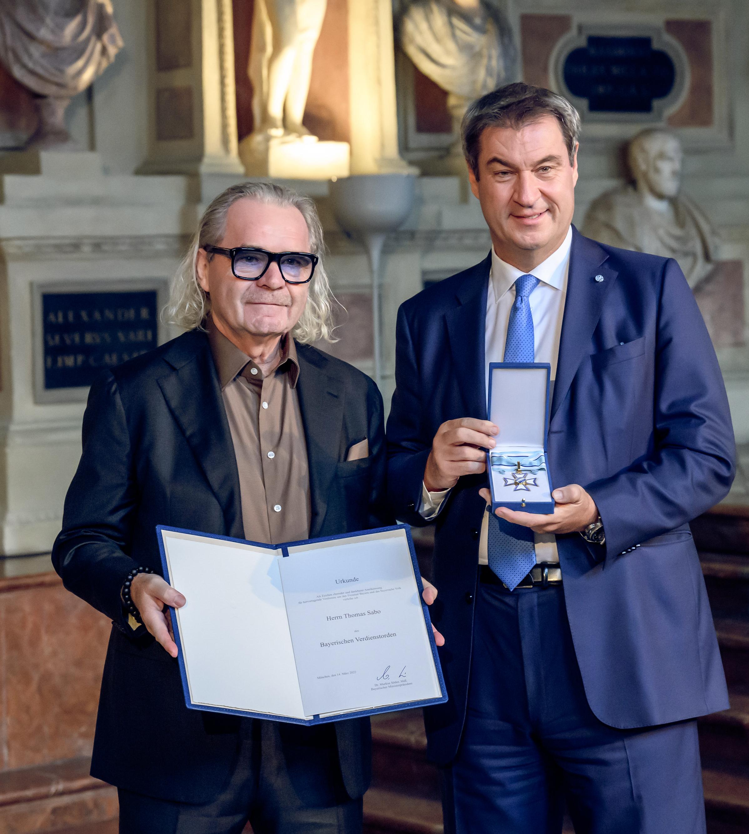 Ungewohntes Schmuckstück: Verdienstorden für Thomas Sabo