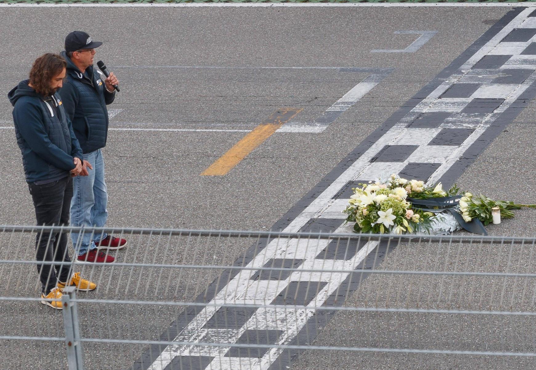 Nach tödlichem Unfall eines Freundes: Motorrad-Rennfahrer Marco Fetz ...