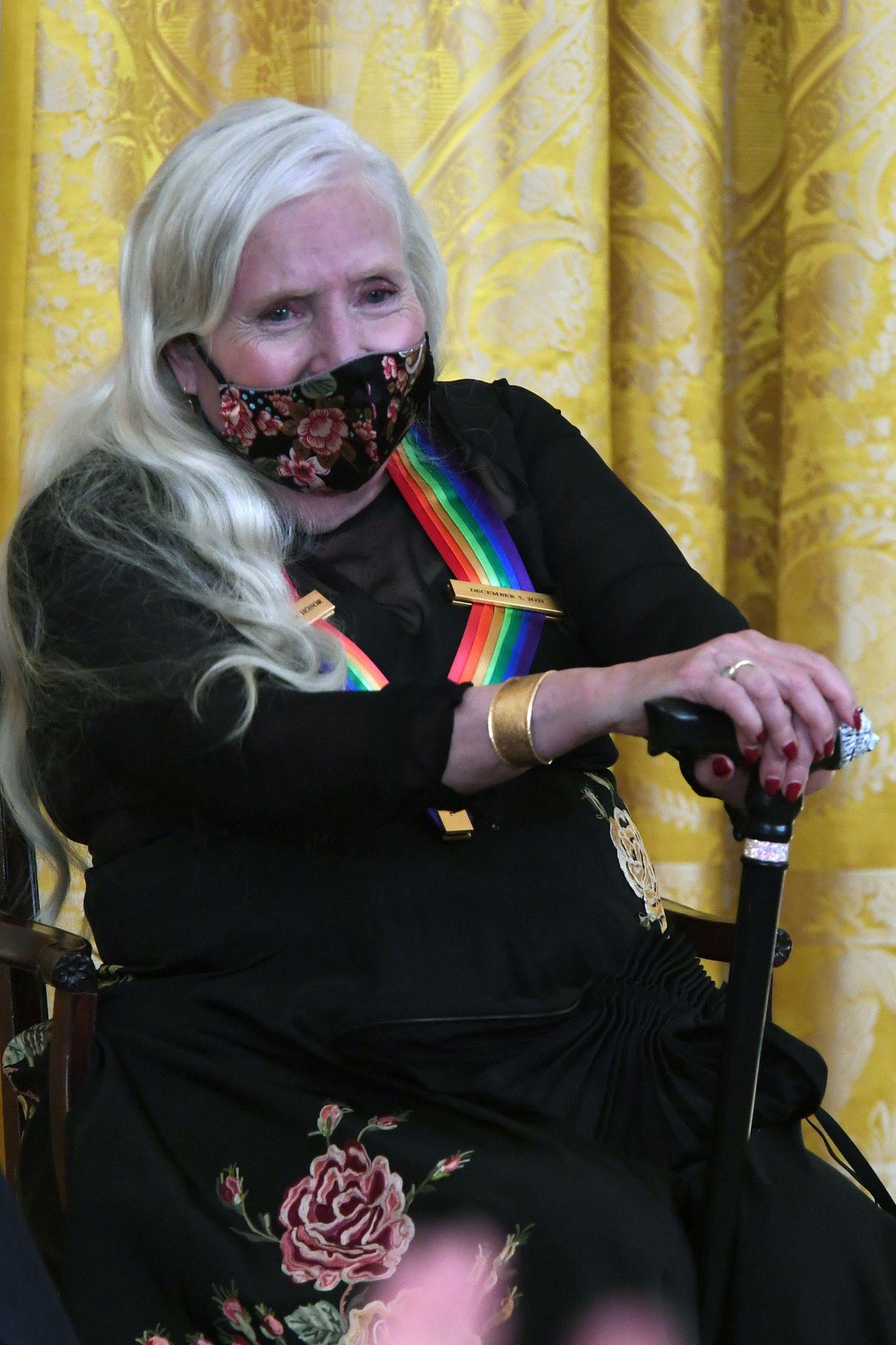 Folk-Ikone Joni Mitchell kündigt für 2023 Sommerkonzert an