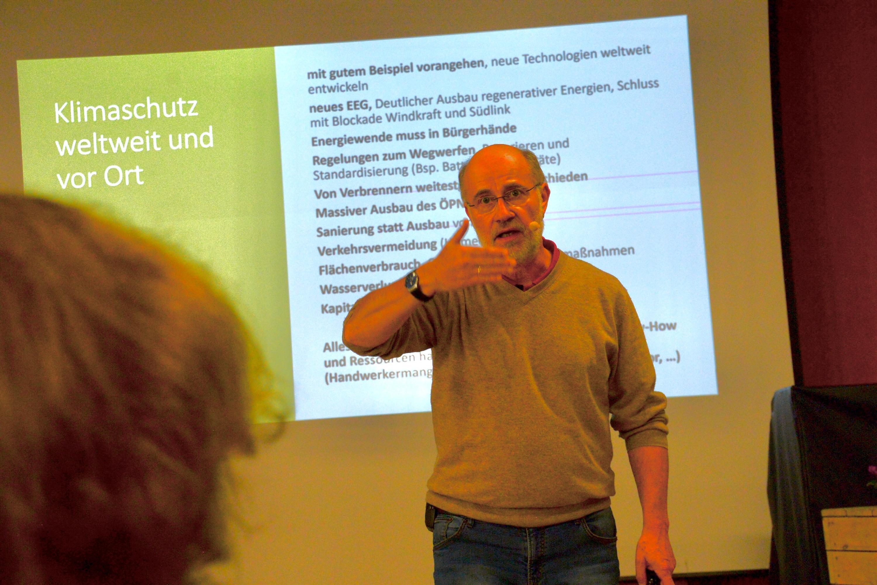 Harald Lesch in Schwabach: "Die Welt steht in Flammen. Was können wir tun?"