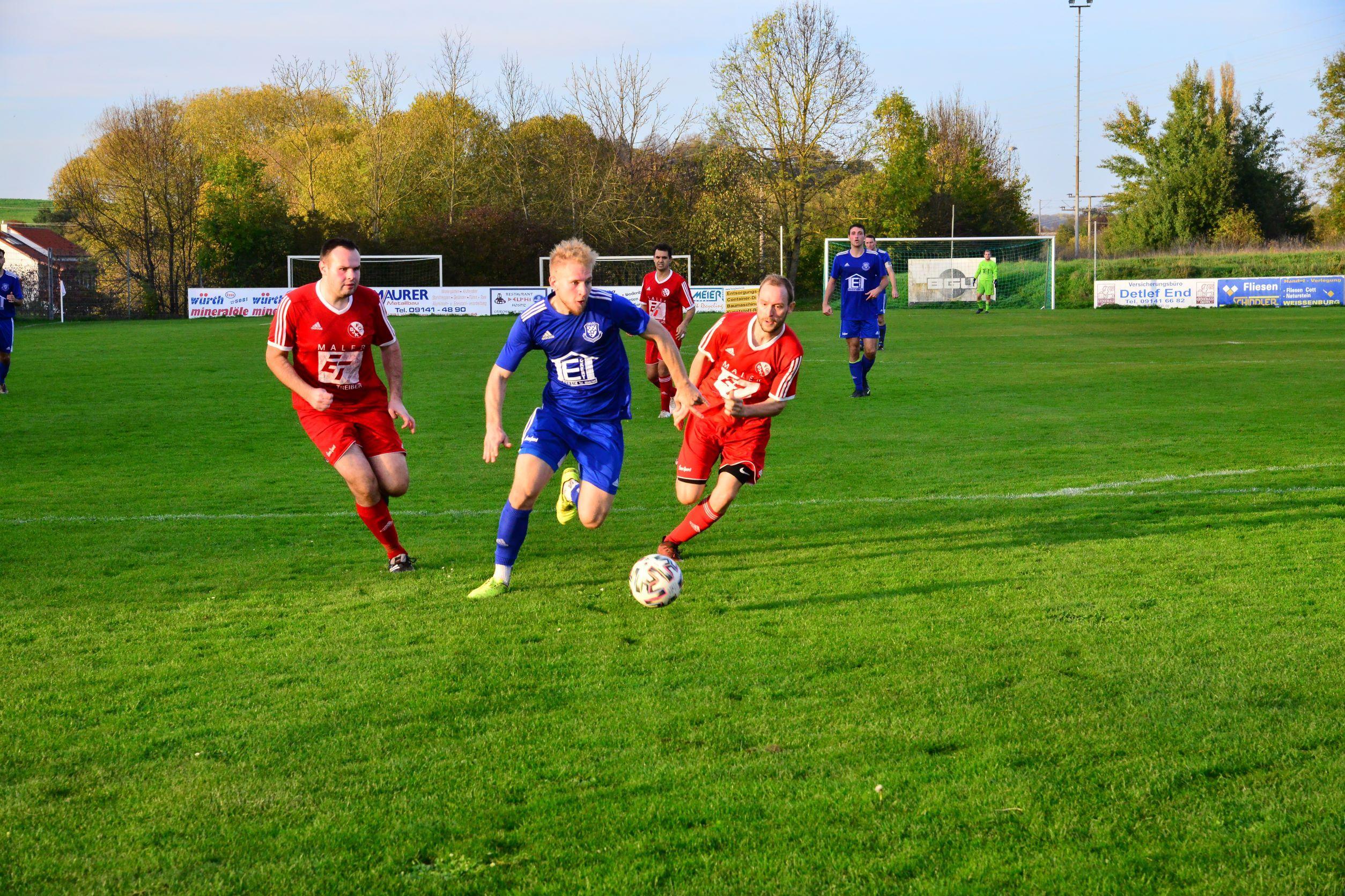 Das Rennen um die Herbstmeisterschaft bleibt spannend