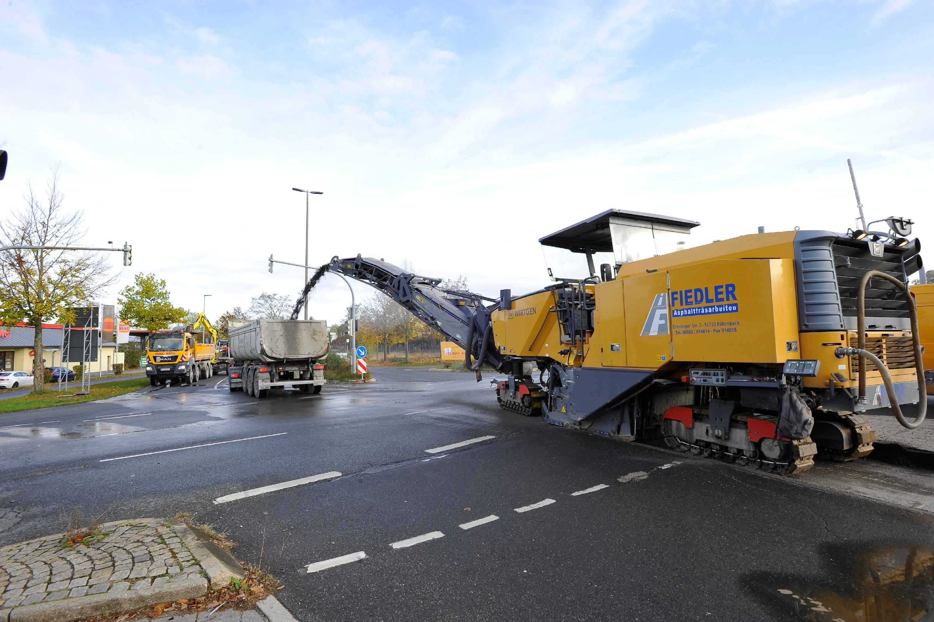 Großbaustelle im Neumarkter Süden: Jetzt wird die Pfleiderer-Kreuzung ...