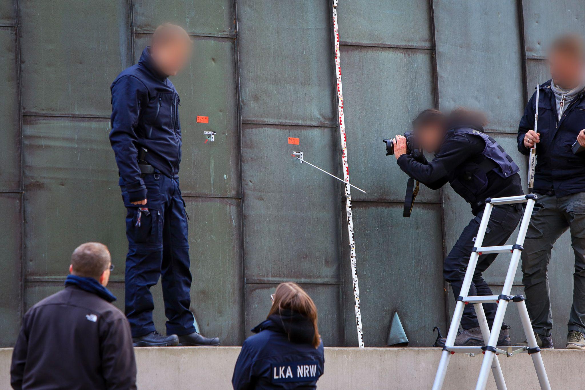 Schüsse auf Rabbinerhaus in Essen: Ermittlungen dauern an