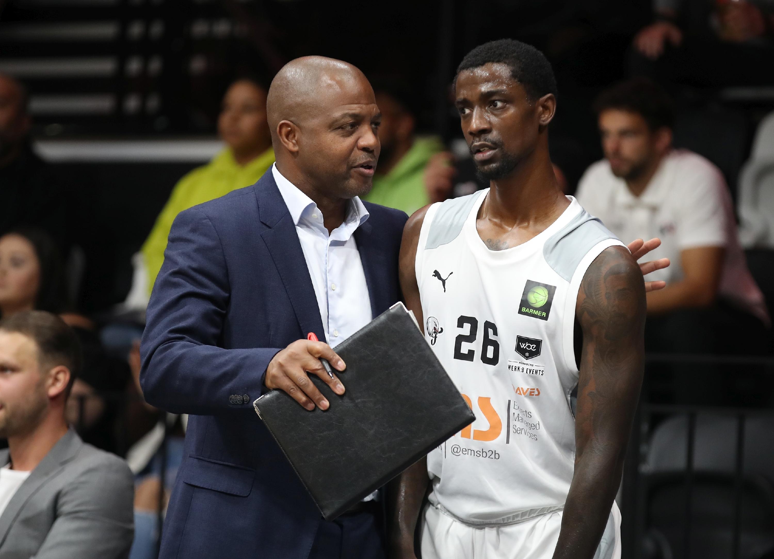 Basketball: Derrick Taylor geht in seine zweite Amtszeit bei den ...