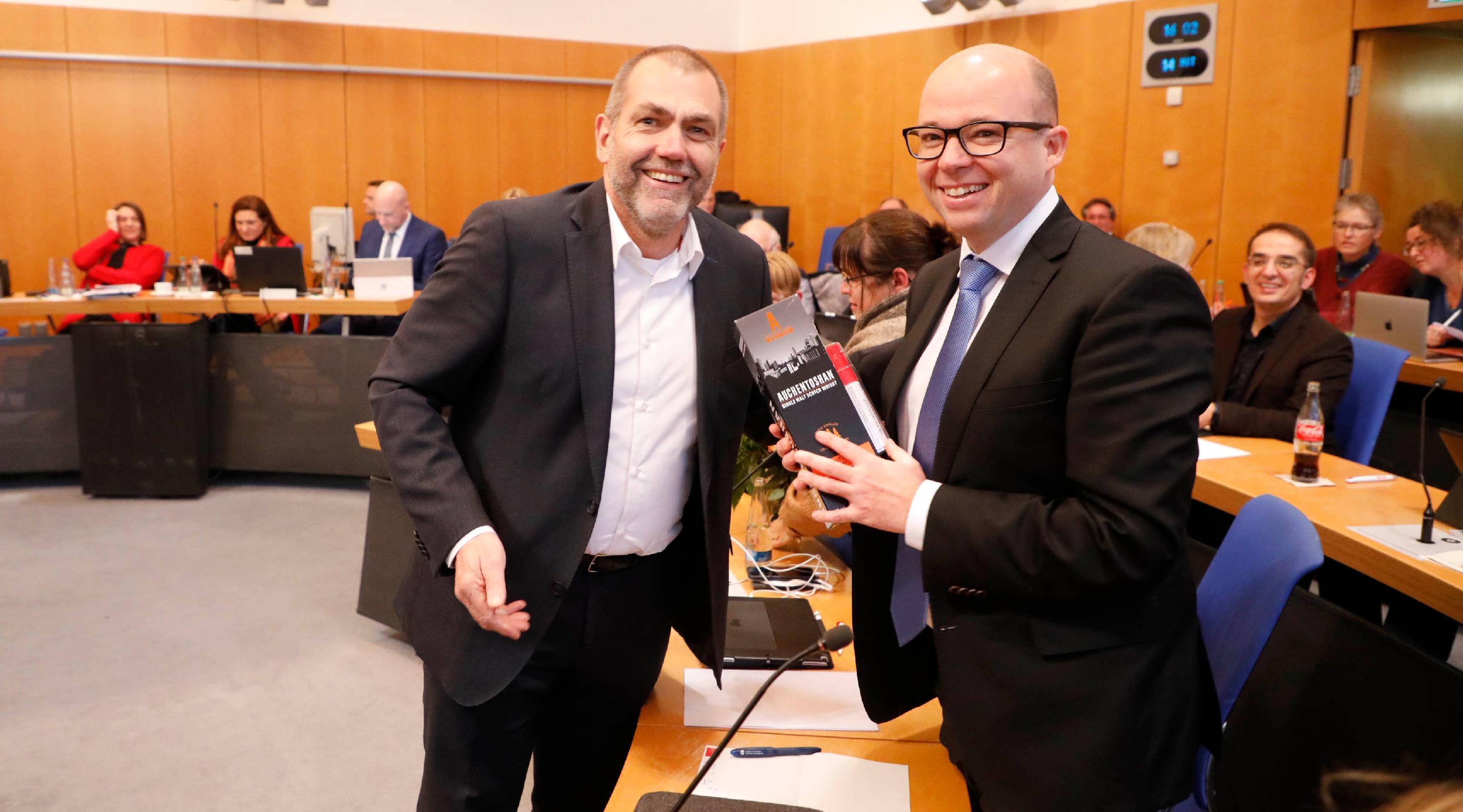 Stadtrat wählt neue Referenten: Nürnbergs nächster Kämmerer heißt ...