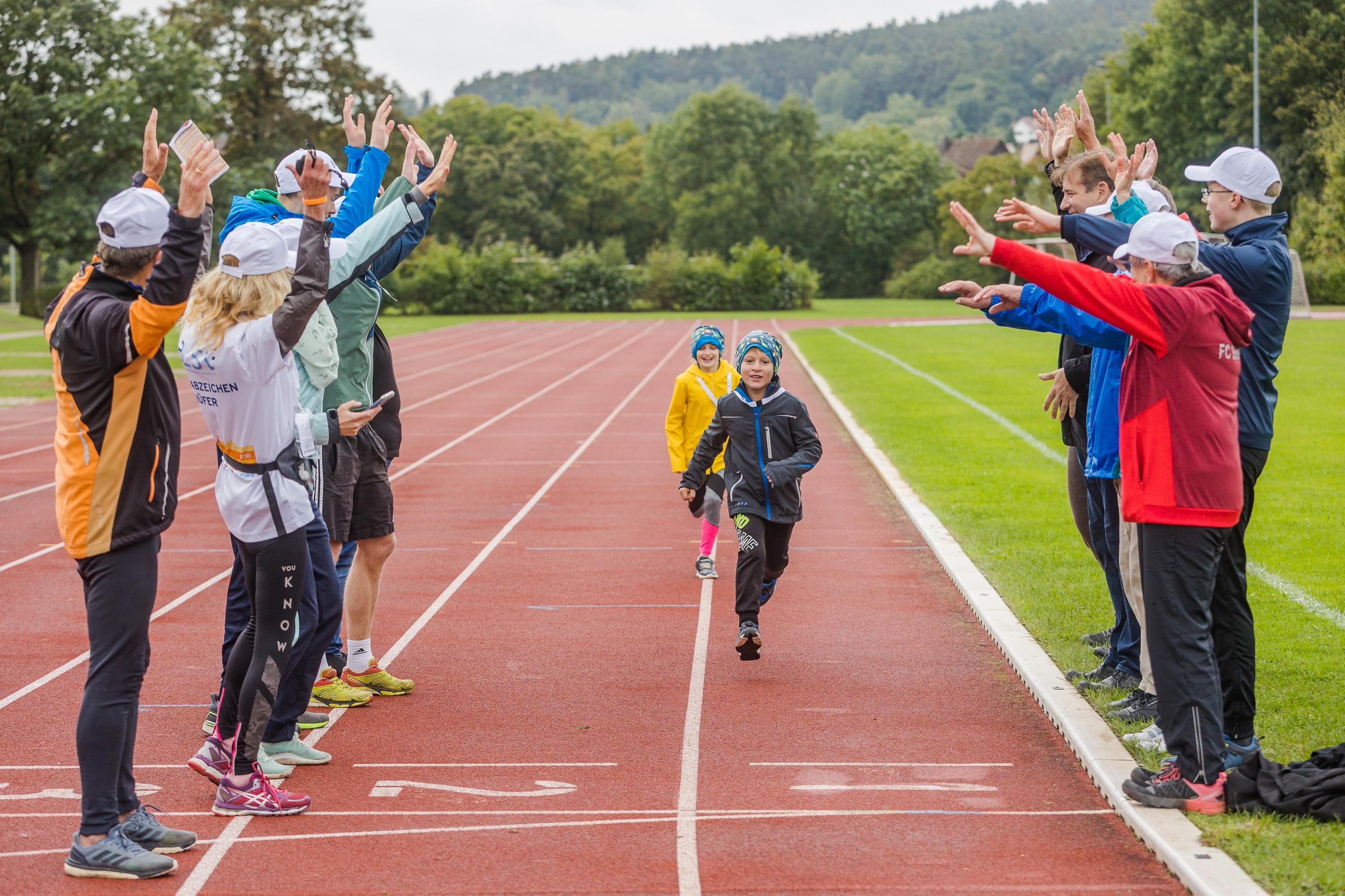 "Die Sportvereine managen die Krisen ganz gut"