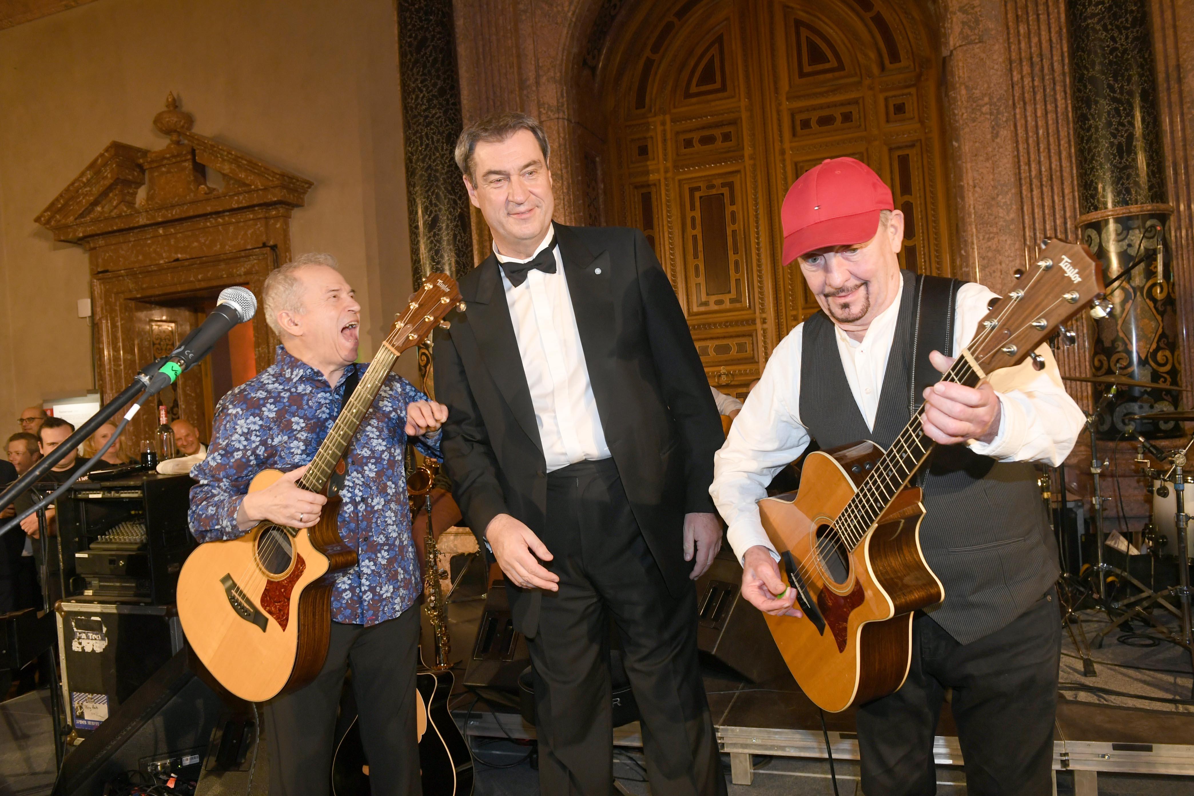 Für Söder rockte die Spider Murphy Gang die Schickeria in der Residenz