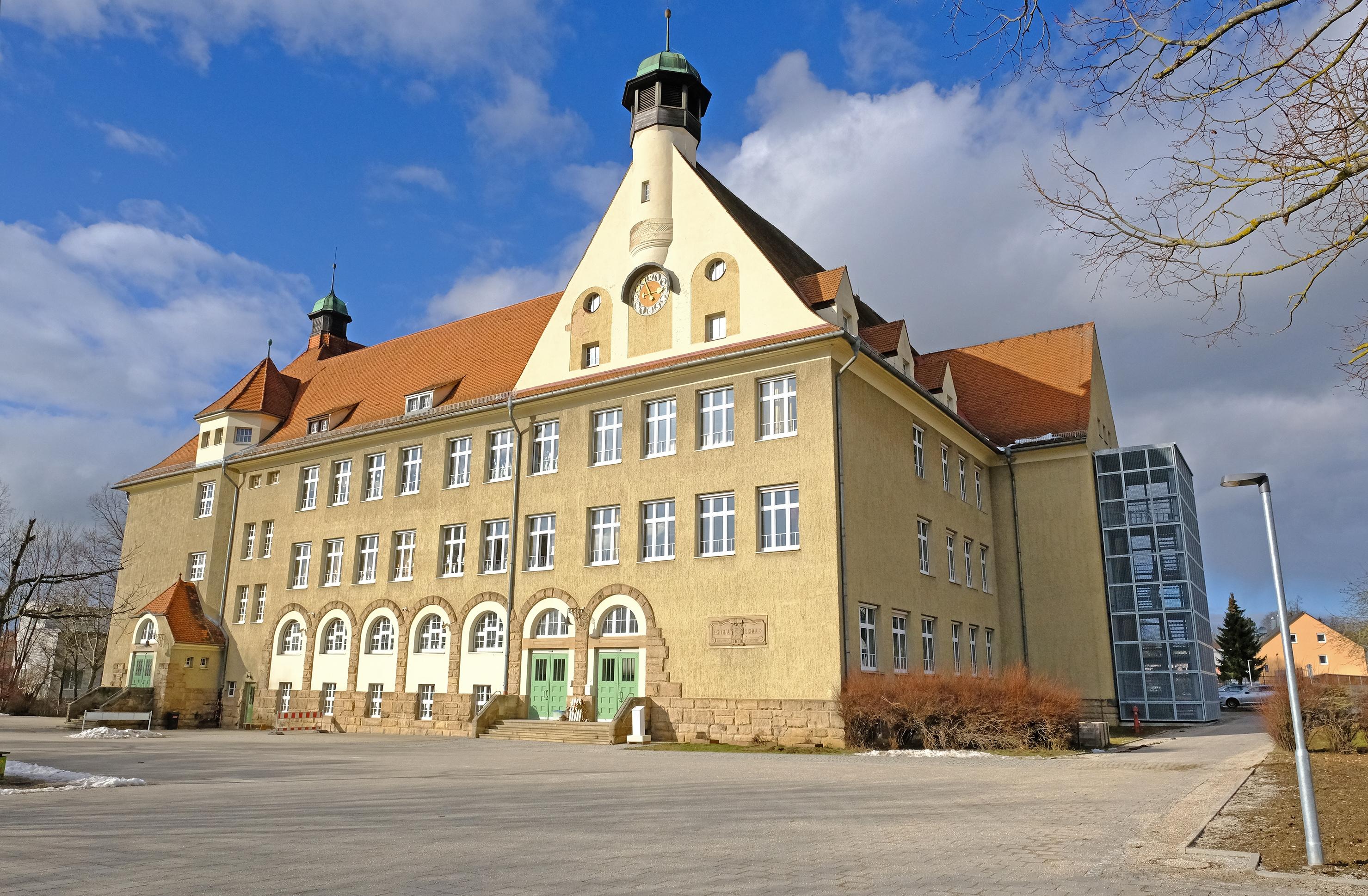 Zentralschule Weißenburg: Der Oberbürgermeister erinnerte an die ...