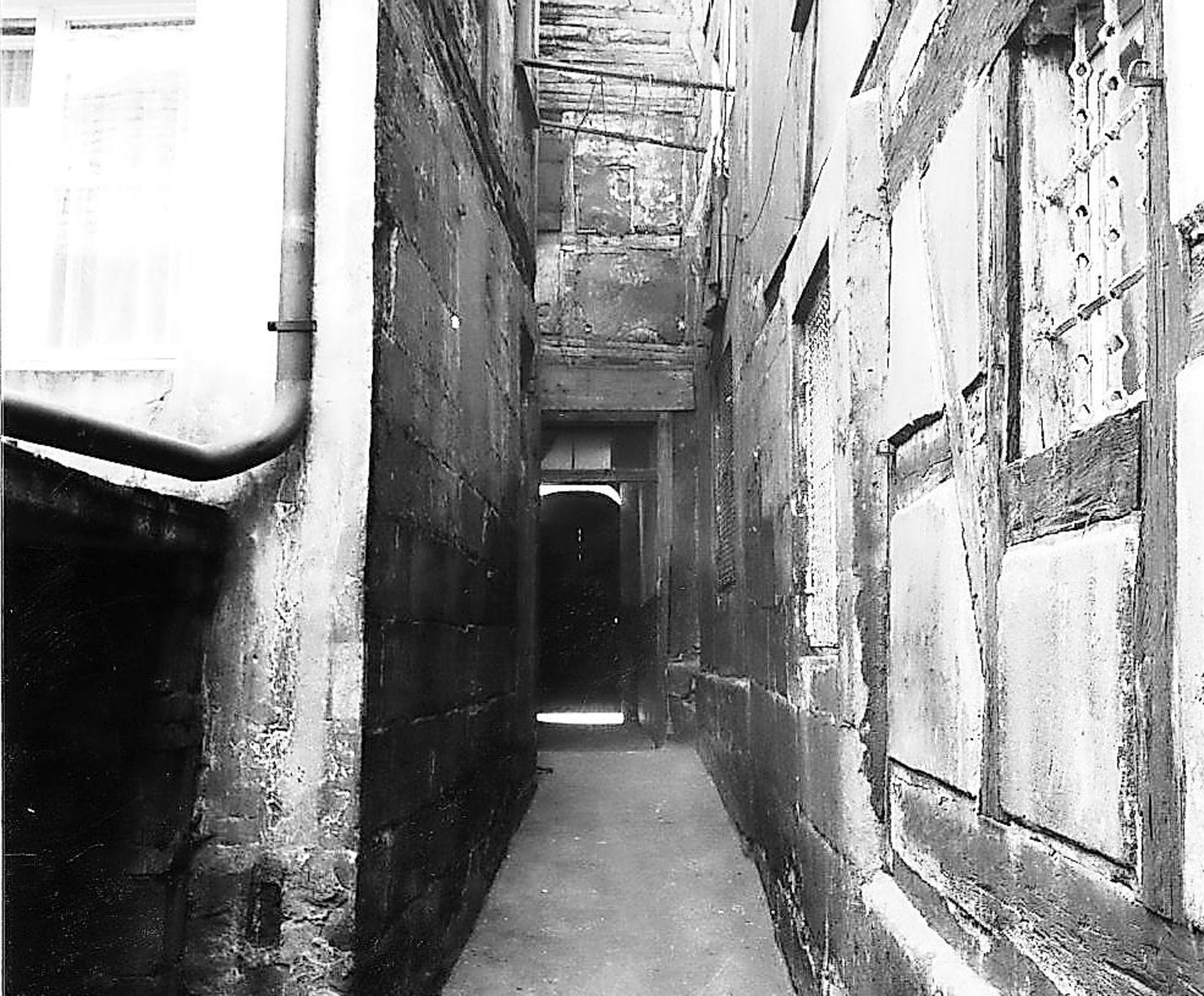 Fotorätsel: Wo in Fürth ist diese hohle Gasse?