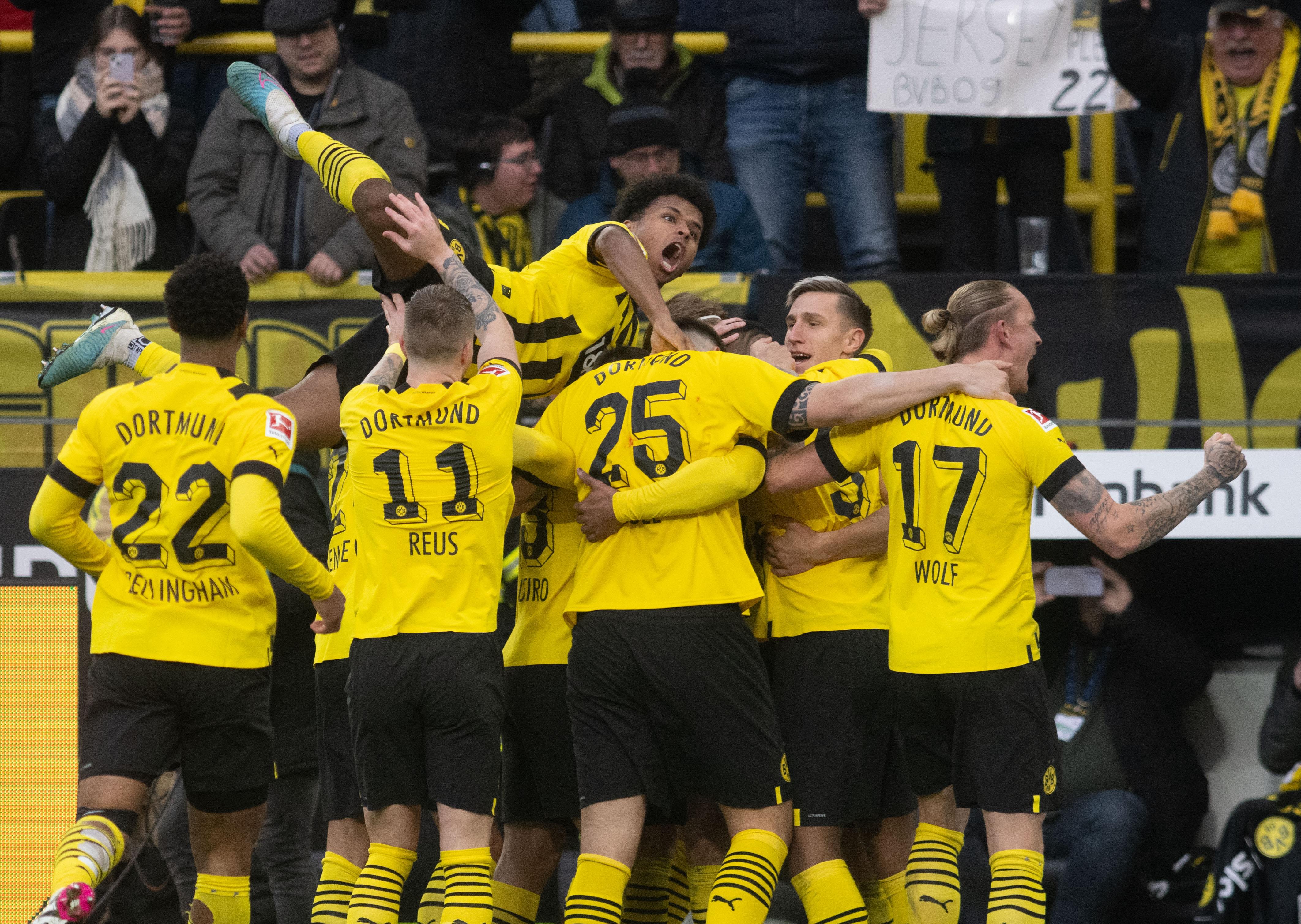 Erster Treffer für Dortmunds Haller nach Krebsoperationen im 5:1 ...