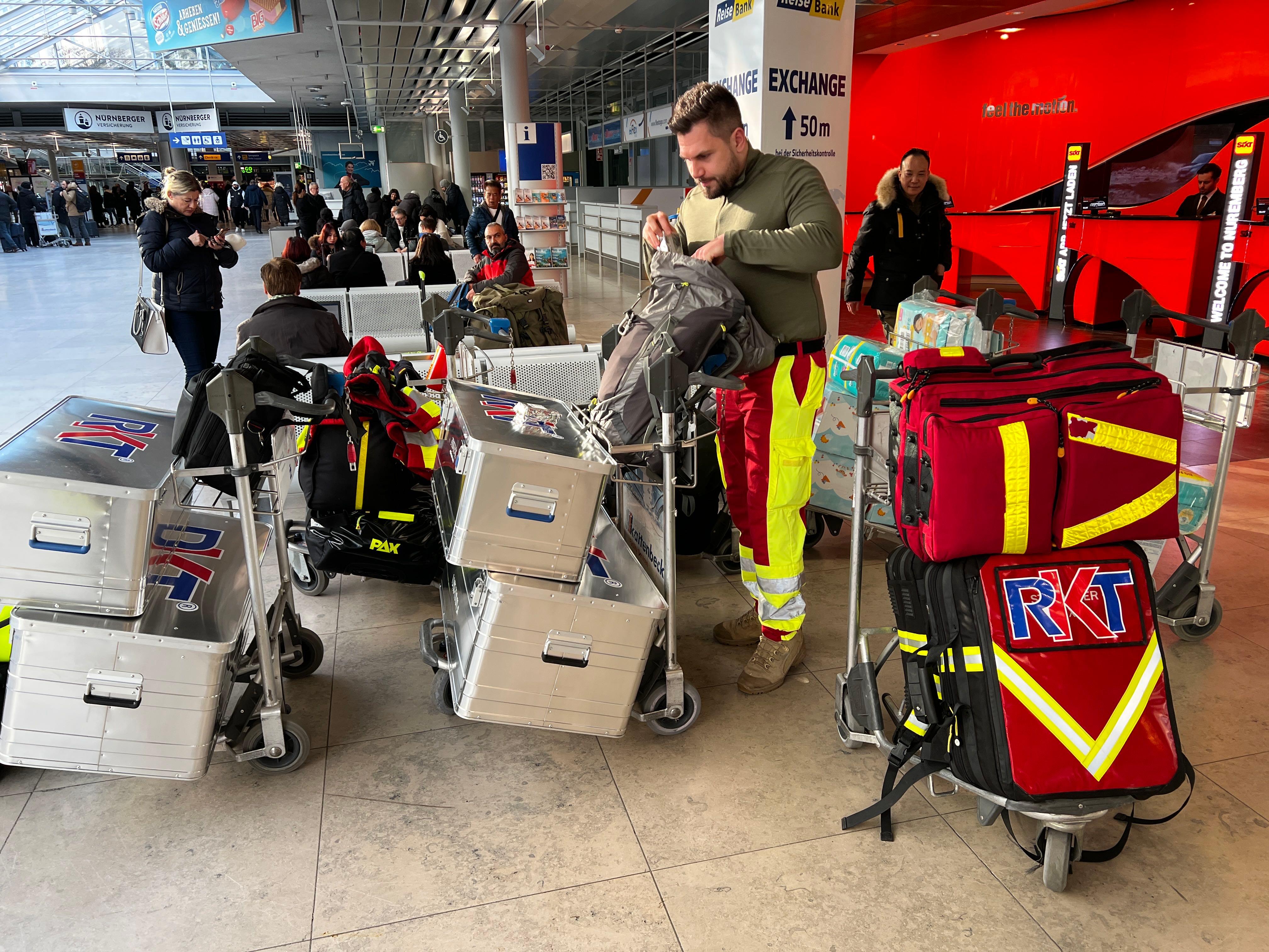 Erdbebenhilfe: So können Sie die Opfer der Katastrophe am besten ...