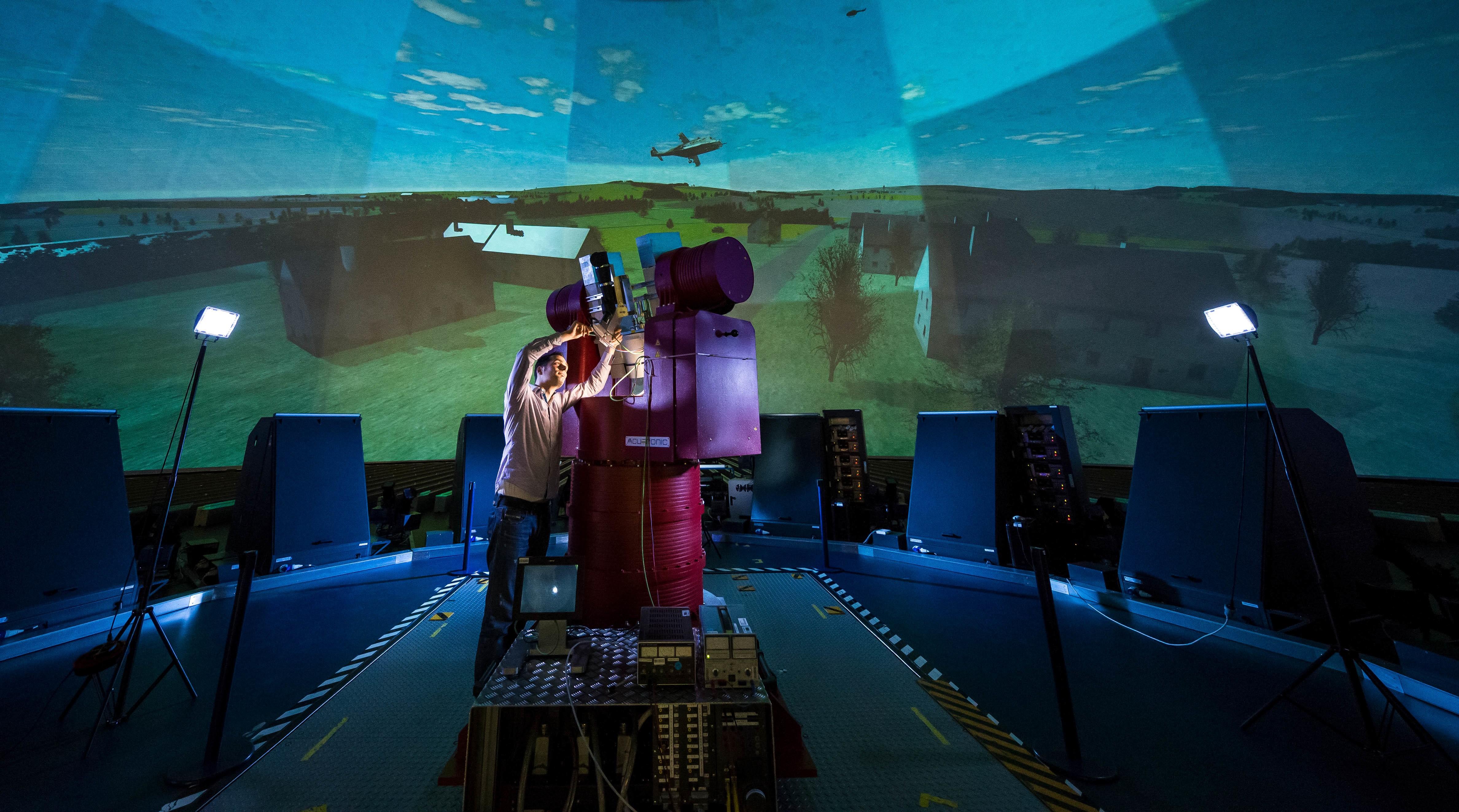 Wie gut treffen Waffen ihr Ziel? Bundeswehr testet mit Projektionen in ...