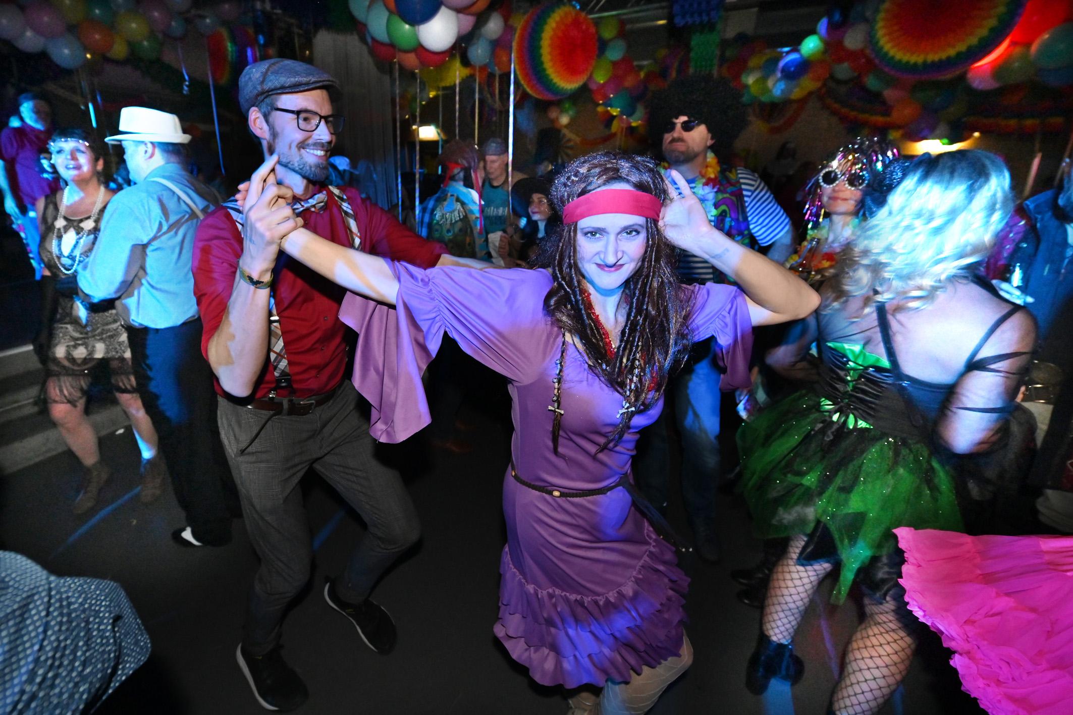 Heiß her ging es beim Karibikfasching im E-Werk in Erlangen