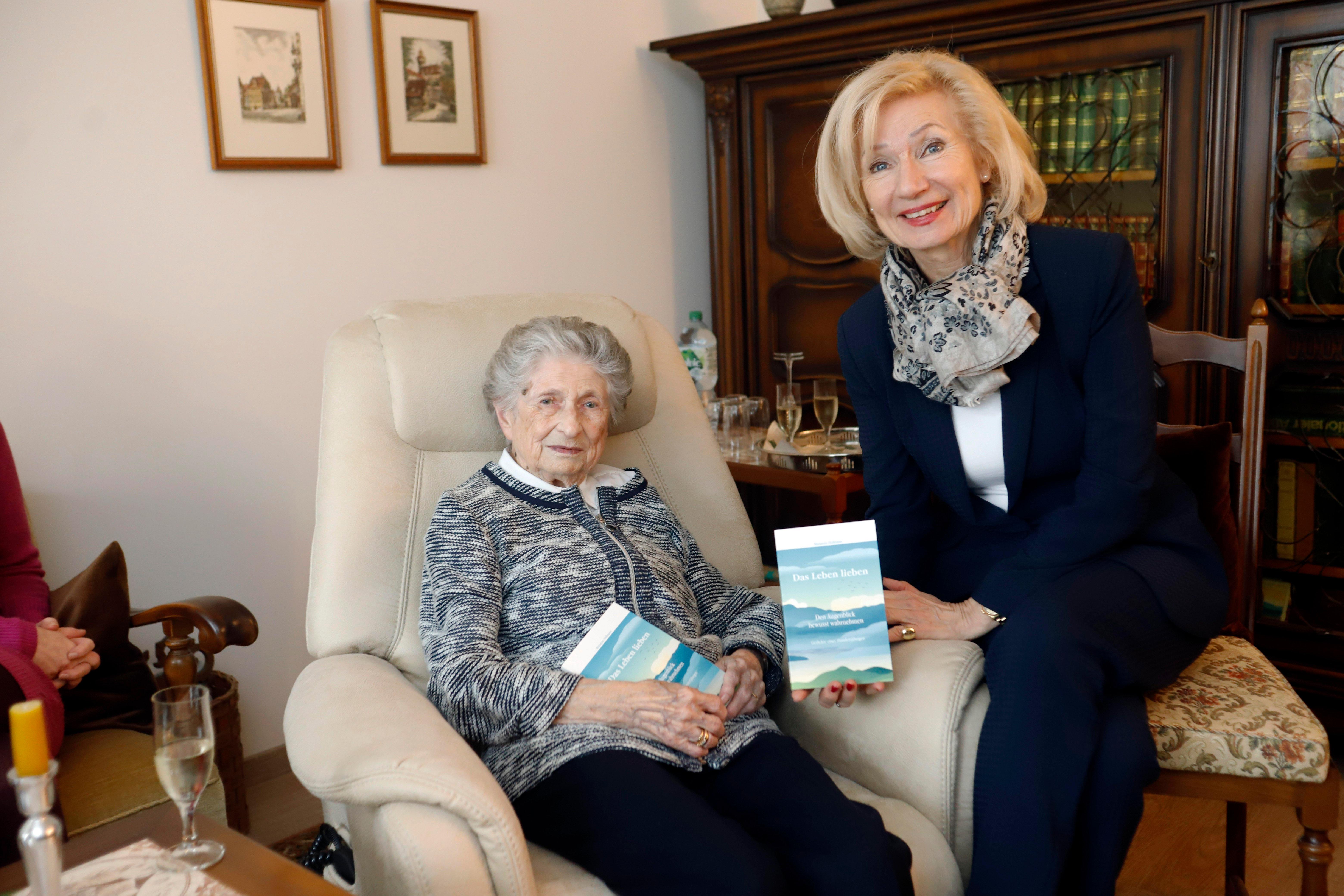 Marie-Anna Hofmann feiert 100. Geburtstag in Nürnberg