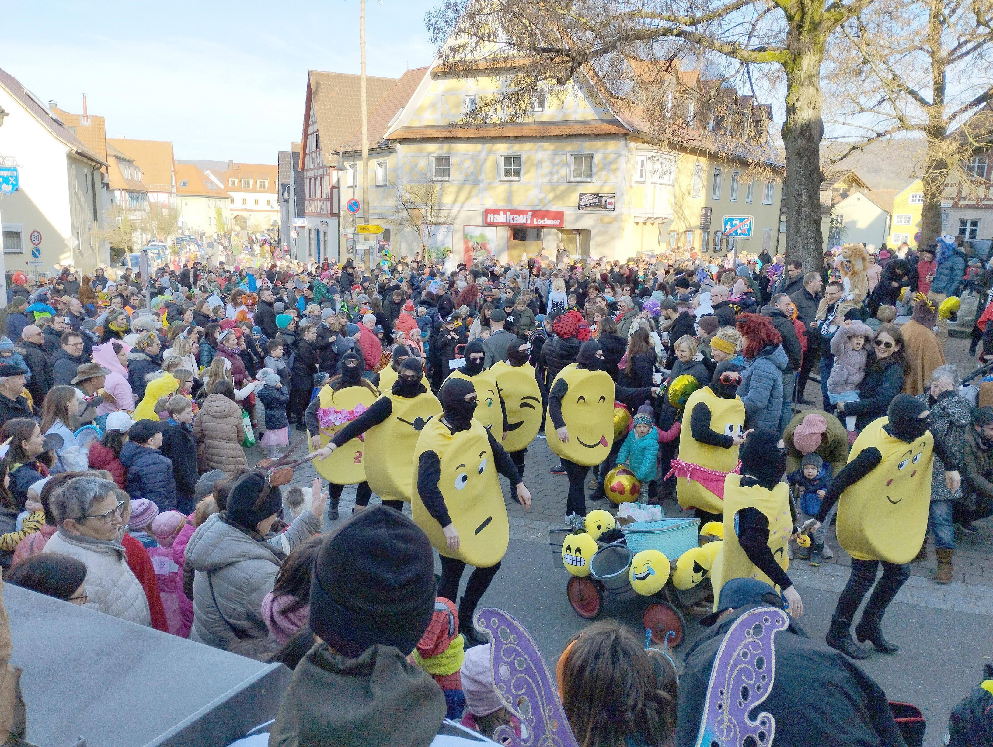 Freddie Mercury, Aliens und Astronauten: Kirchehrenbacher in Faschingslaune