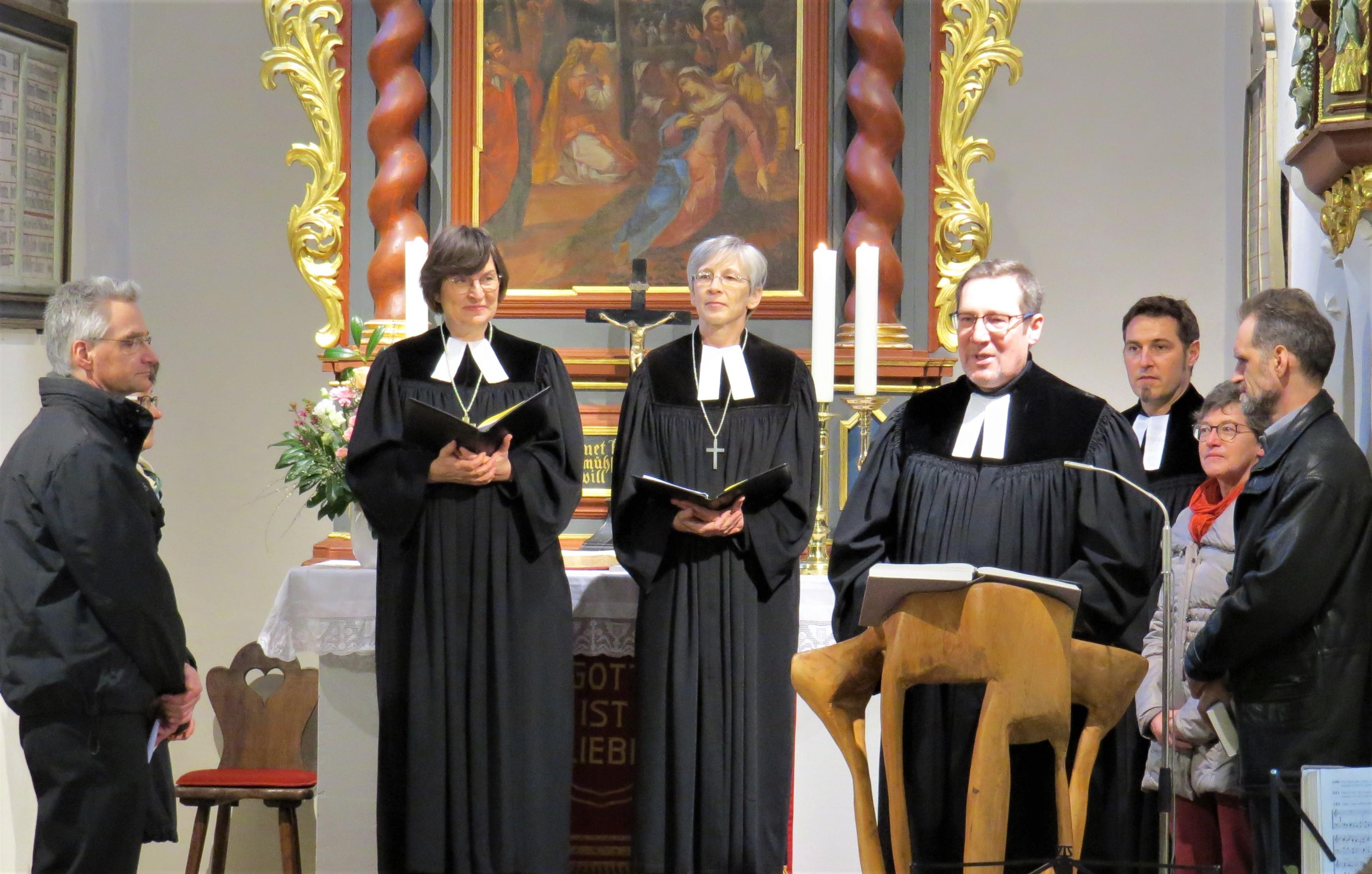 Gustenfelden/Regelsbach: Zwei Gemeinden, ein Pfarrer