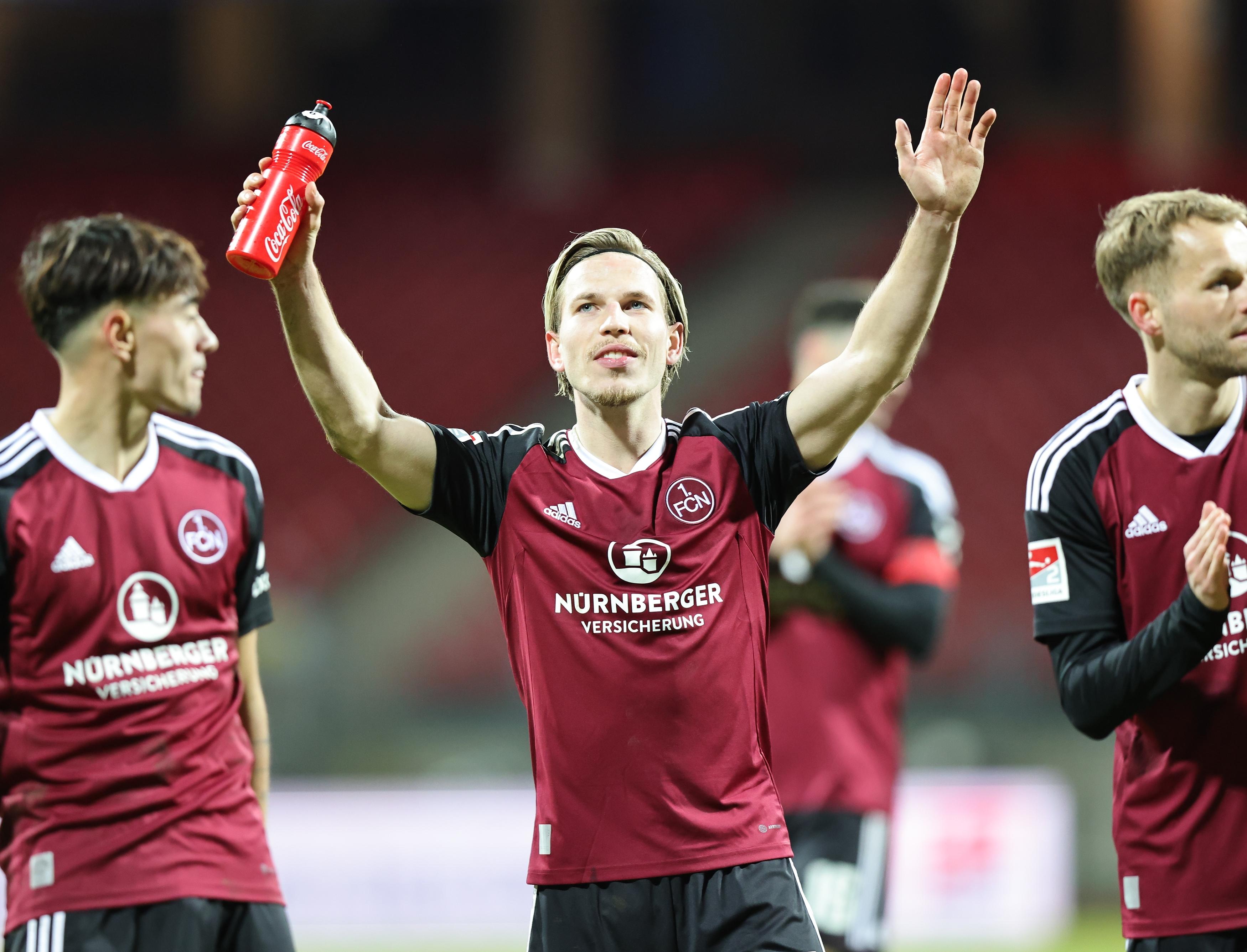 Giftig, krachend, unwiderstehlich: Die Club-Noten gegen Braunschweig