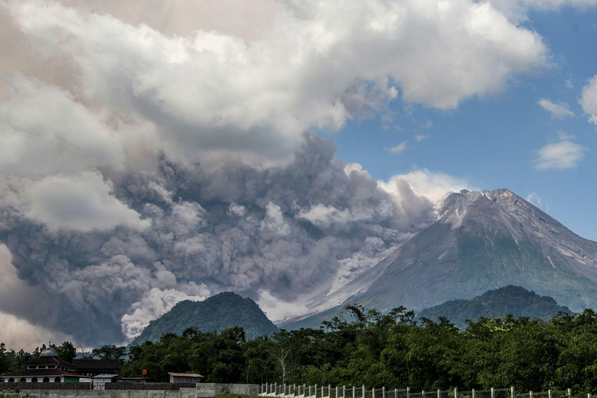 Indonesischer Vulkan Merapi wieder ausgebrochen